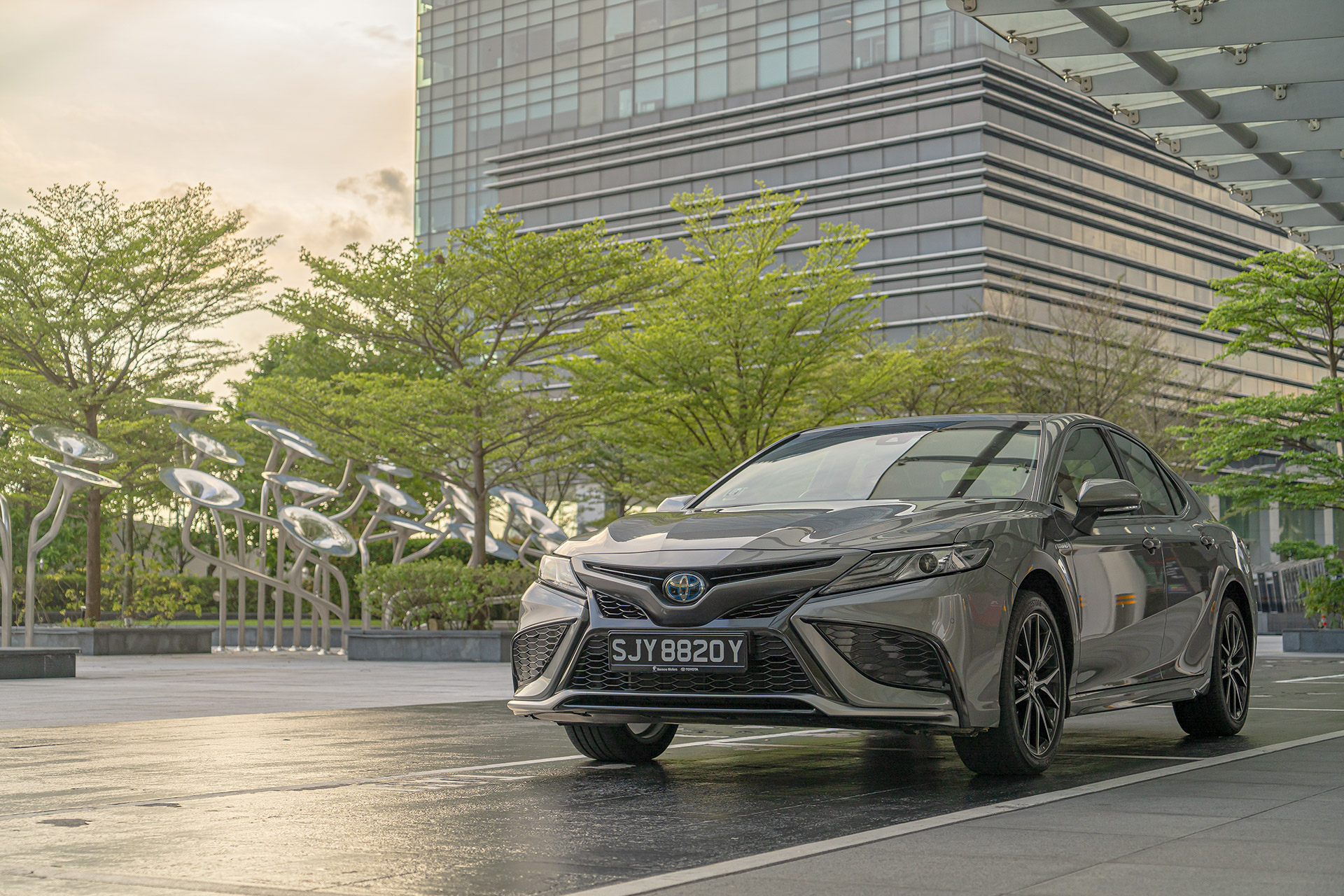 mReview: 2021 Toyota Camry – Peninggalan Abadi | Artikel | Motorist ...