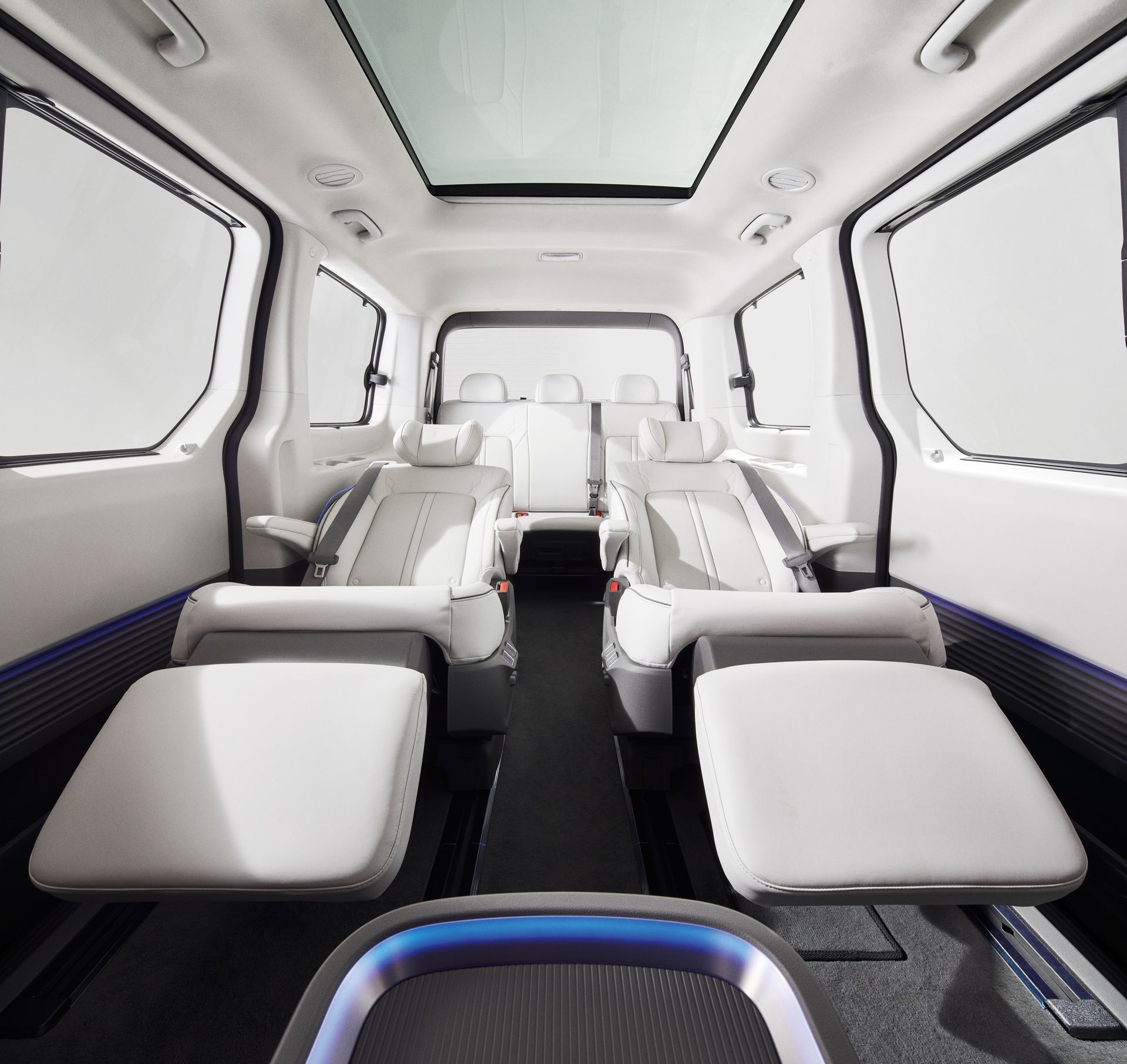 The Hyundai STARIA Is Now Available in Singapore, Priced at S$231,999 ...