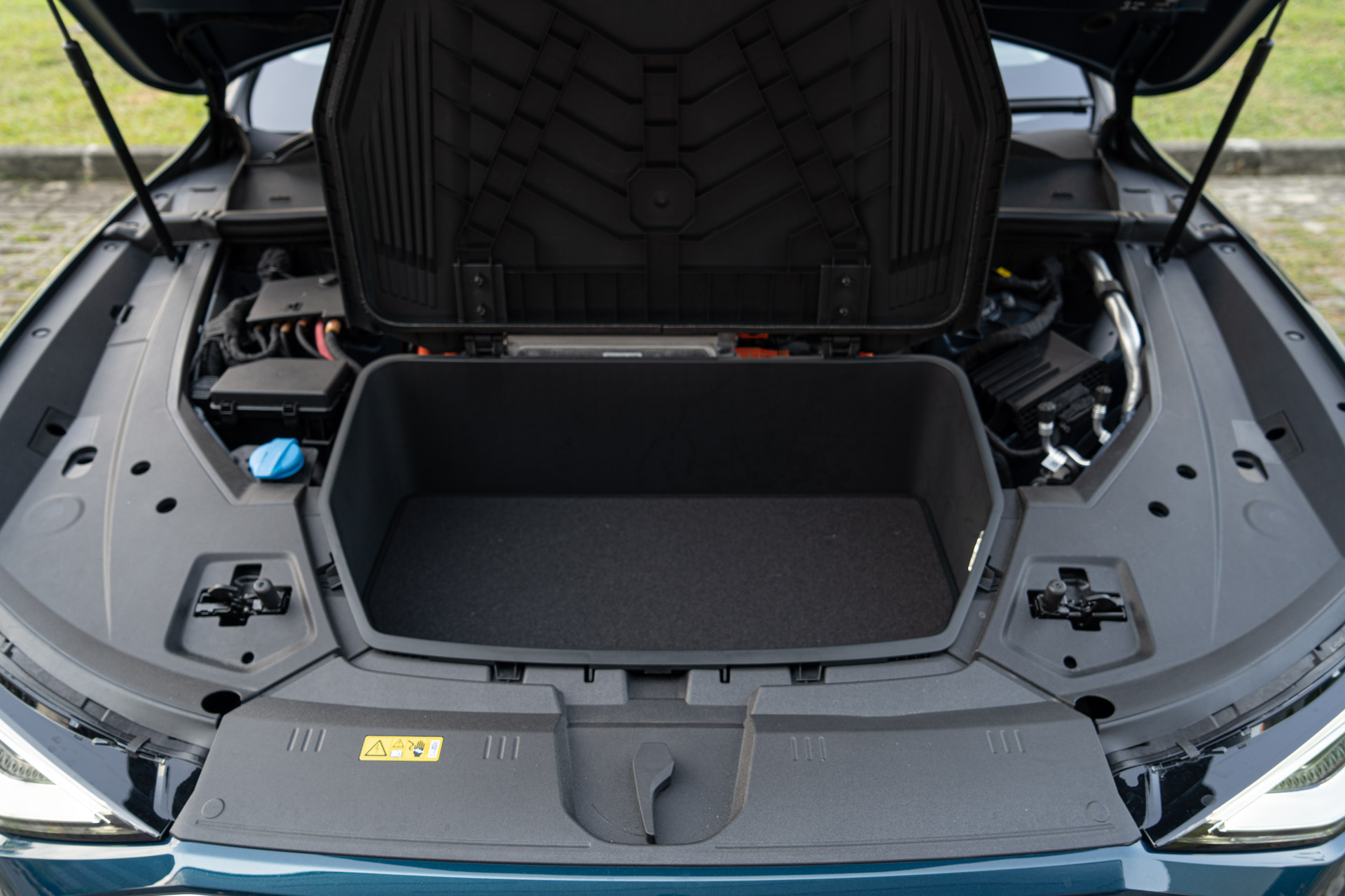 mReview: Audi e-Tron VM - A Germanic Sumo | Articles | Motorist Singapore