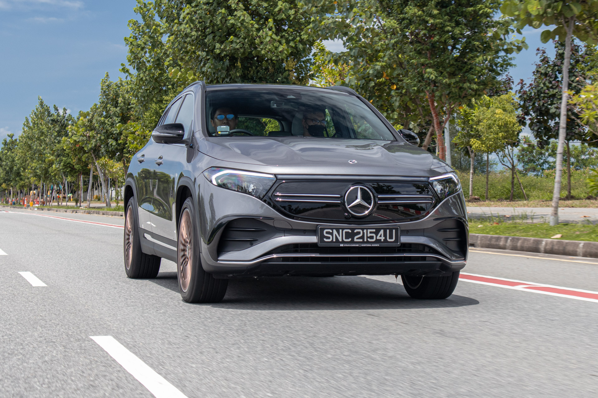 mReview: Mercedes EQA 250 Edition 1 - EVolved & GLAmped Up! | Articles ...