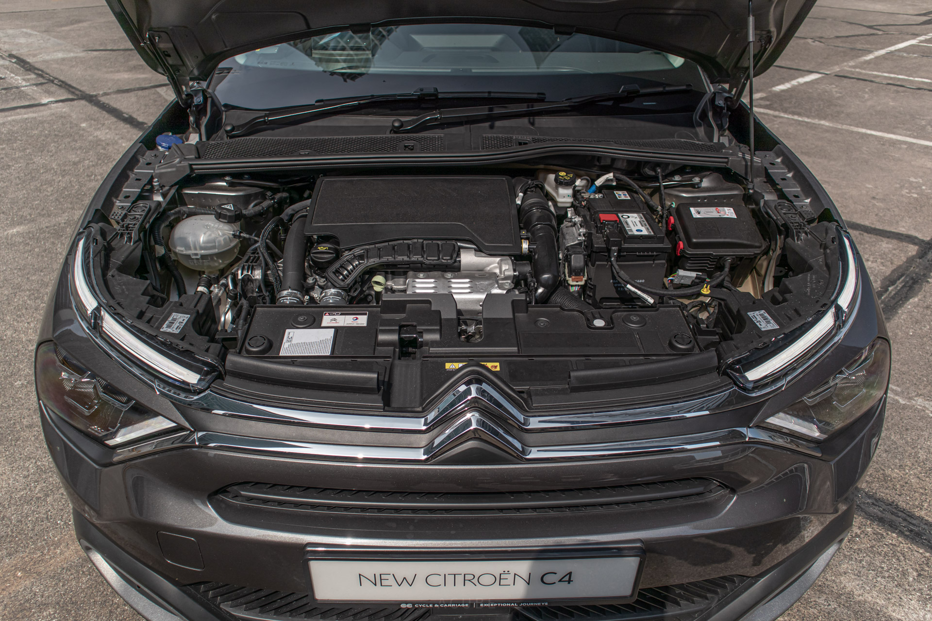 The New Citroën C4: Shaped to Reinvent with a Disruptive Silhouette ...