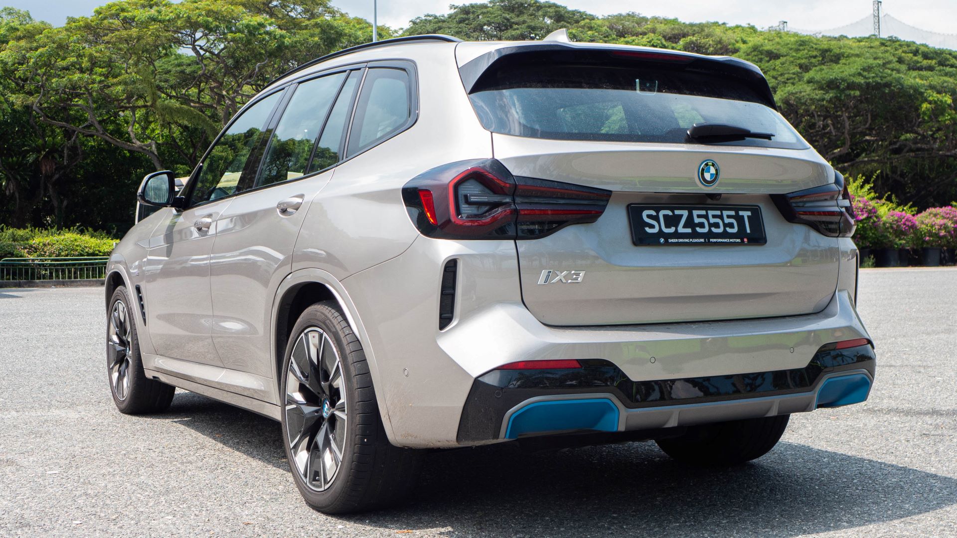 mReview: BMW iX3 - Electric Bahnstormer | Articles | Motorist Singapore