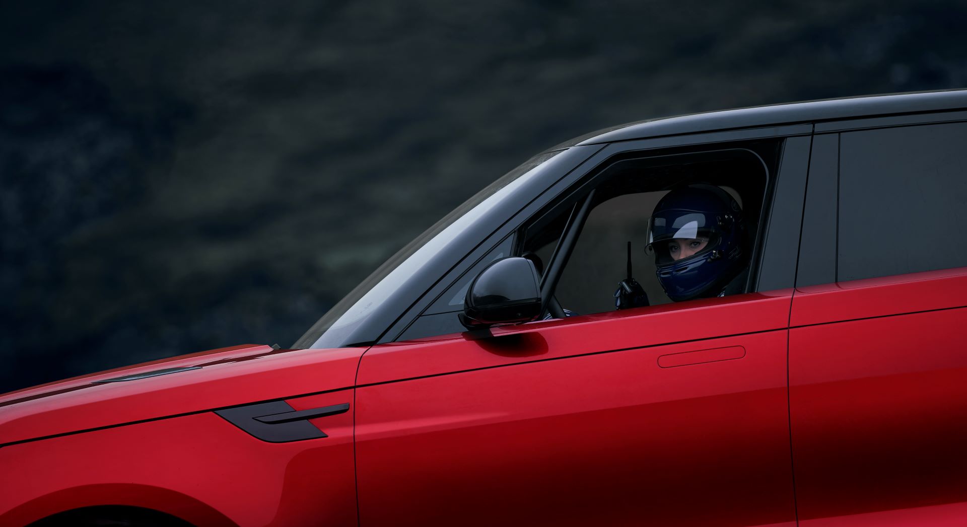 New Range Rover Sport Unveiled With Epic Dam Spillway Climb | Articles ...