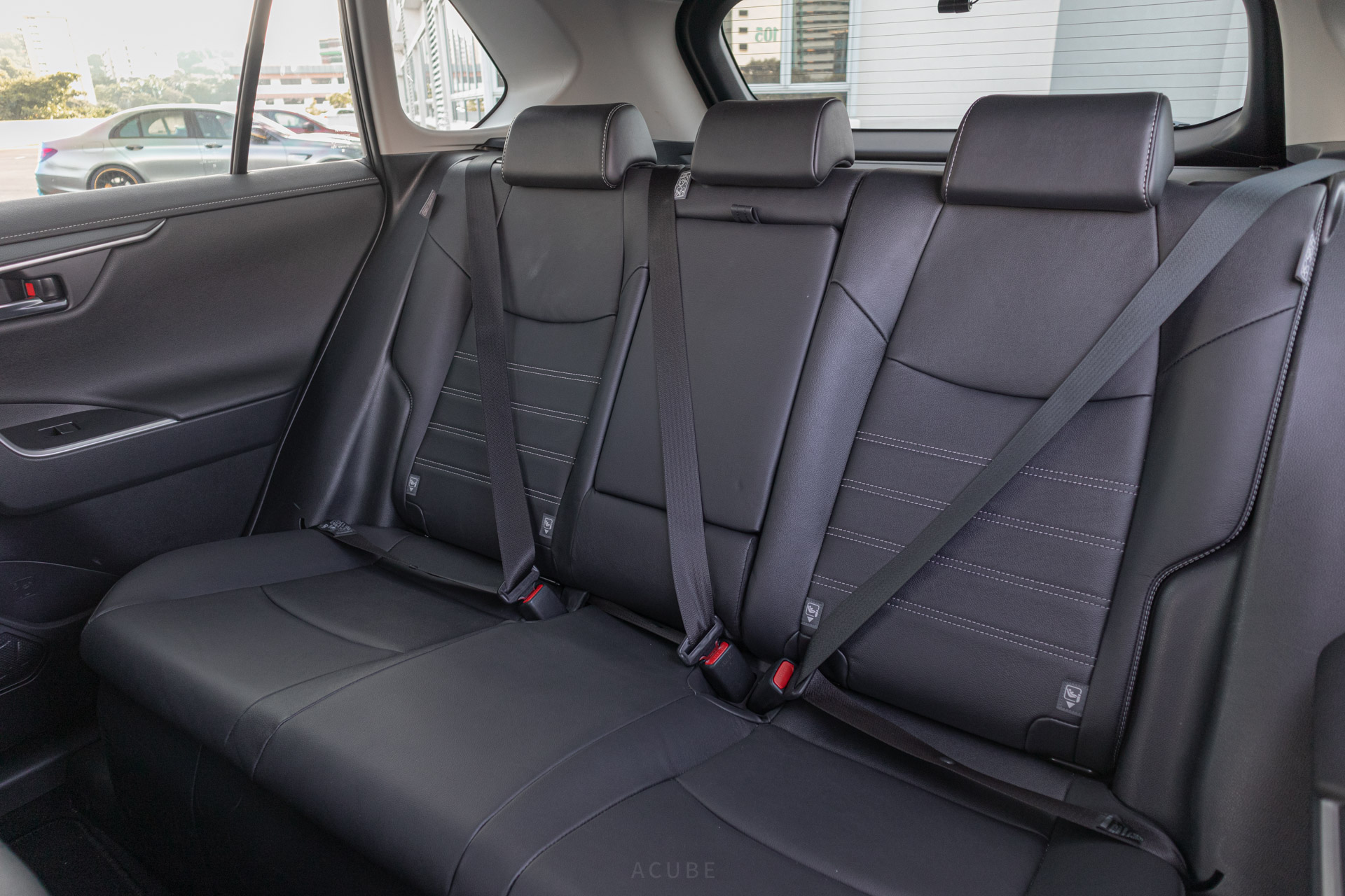 mReview: Toyota RAV4 Hybrid - Ticking All The Right Boxes And More ...