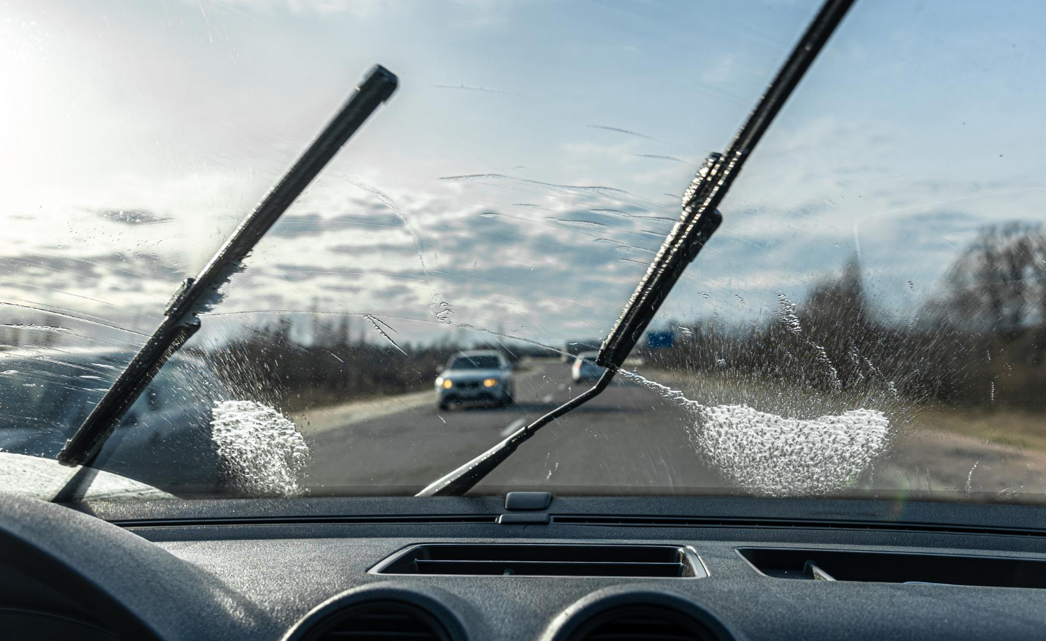How do we know if the wipers are expired? | Articles | Motorist Thailand