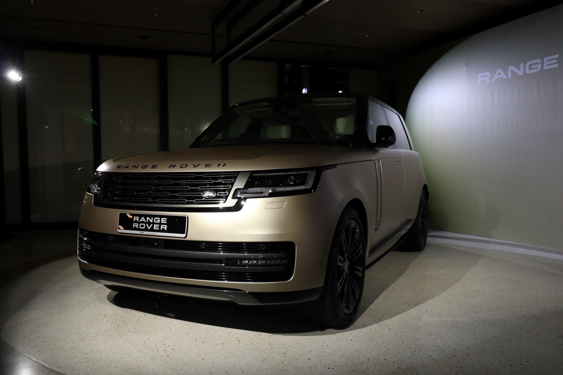 First Look: The All-New Range Rover Has Arrived on Singapore Shores ...