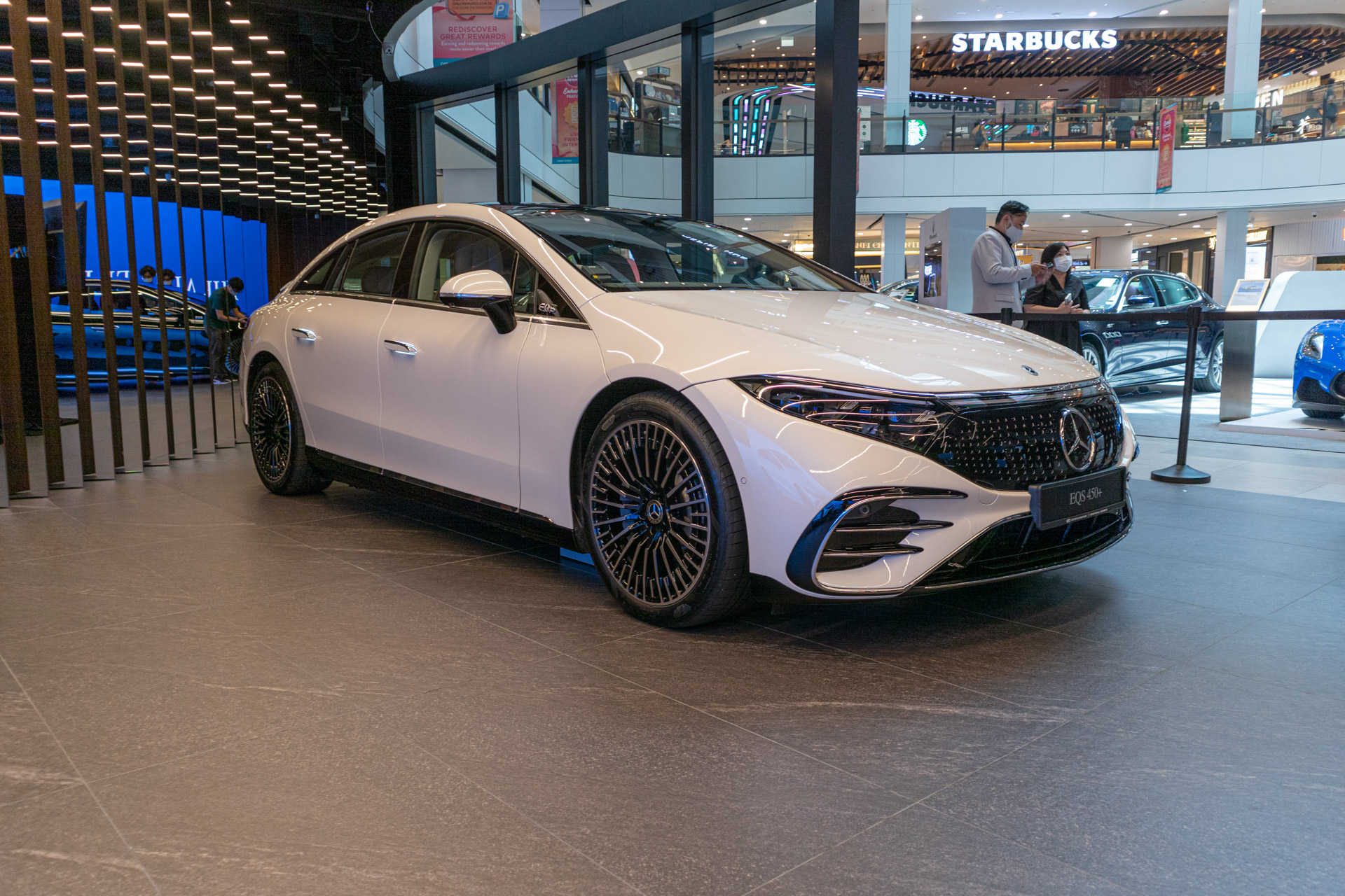 First Look: Mercedes-EQ's All-Electric Flagship EQS Saloon Unveiled ...