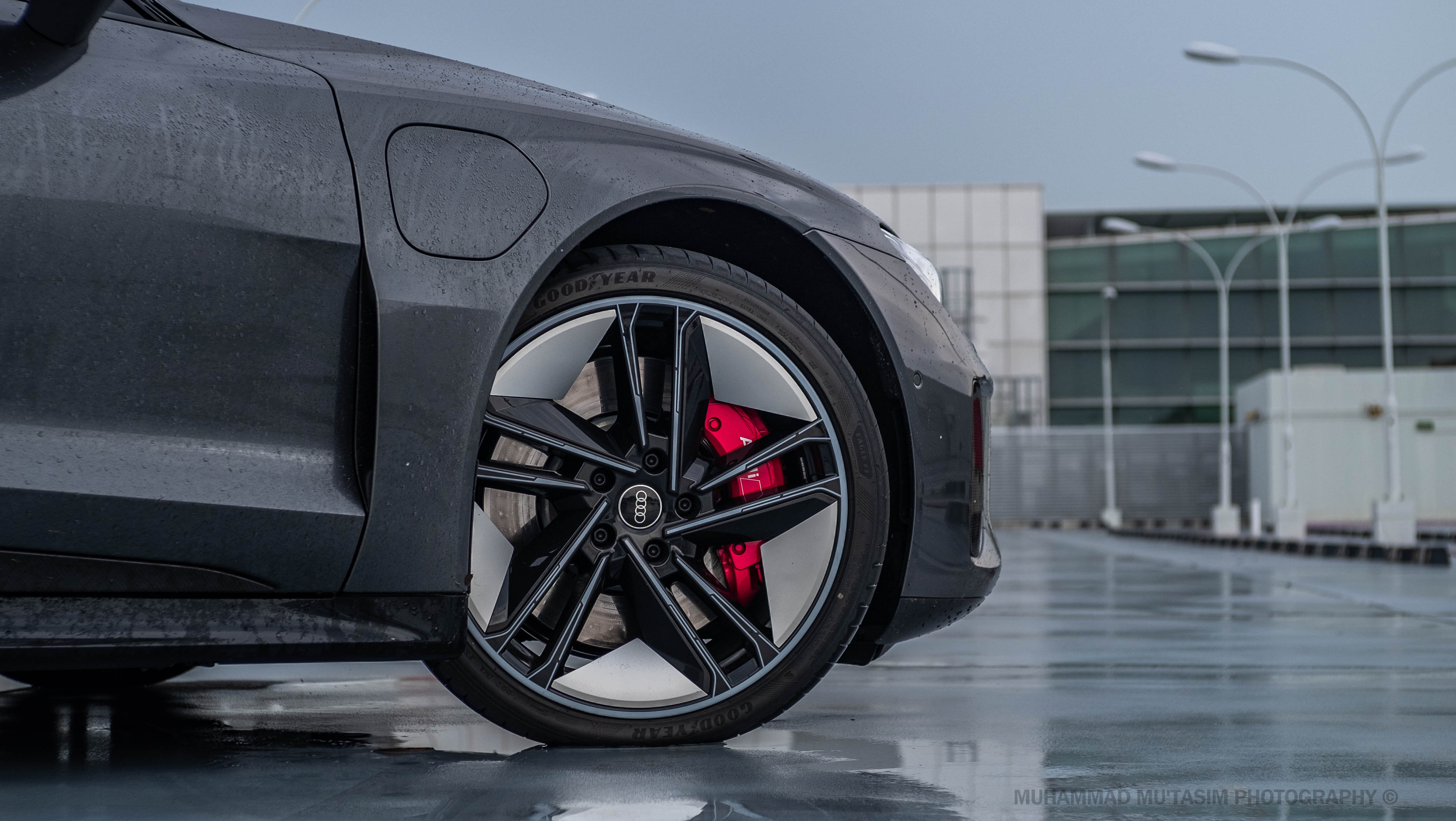 mReview: Audi RS e-tron GT - What Electric Dreams Are Made Of ...