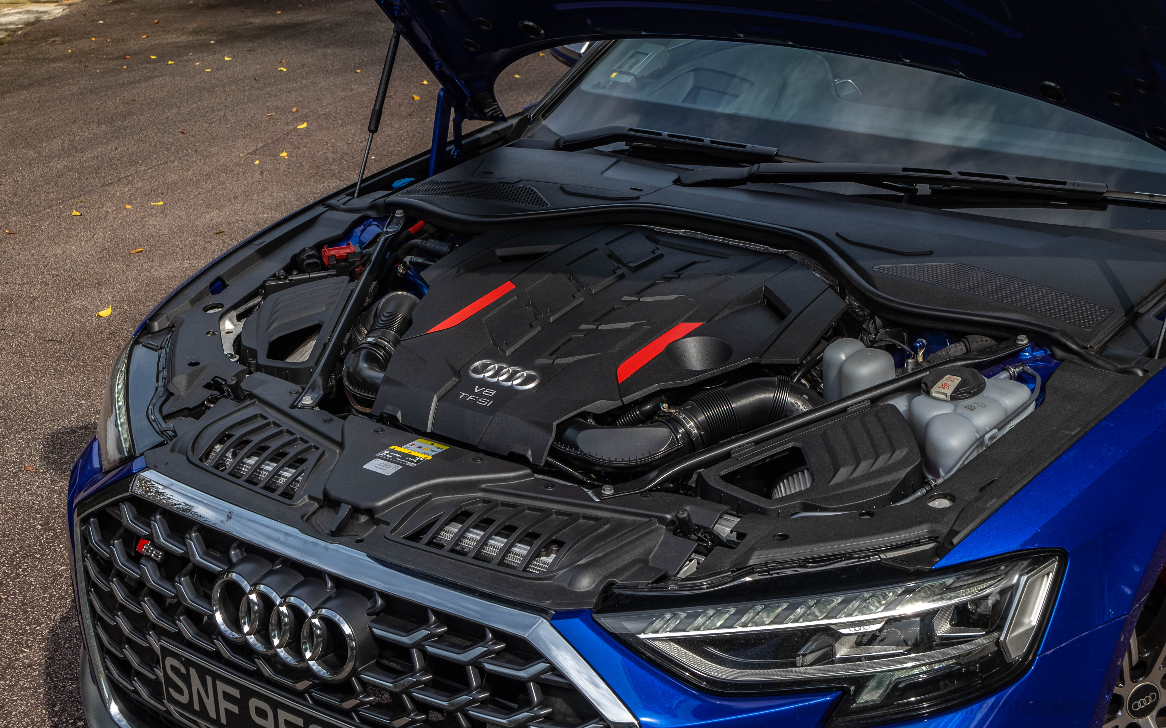 mReview: Audi S8 - Closing The Chapter on ICE Cars With a Proper Bang ...