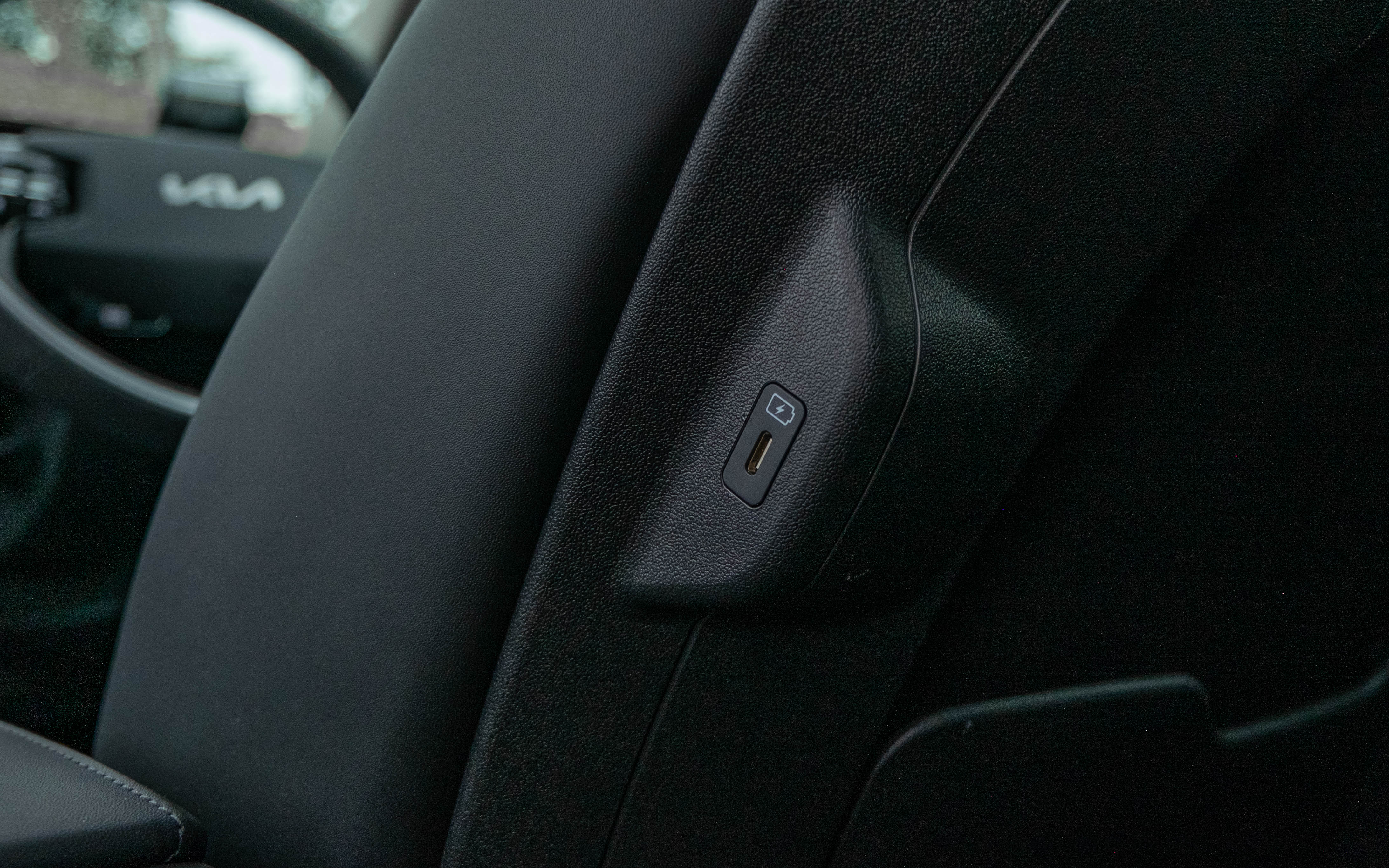 mReview: Kia Niro Hybrid 1.6 SX - Prius Who? | Articles | Motorist ...