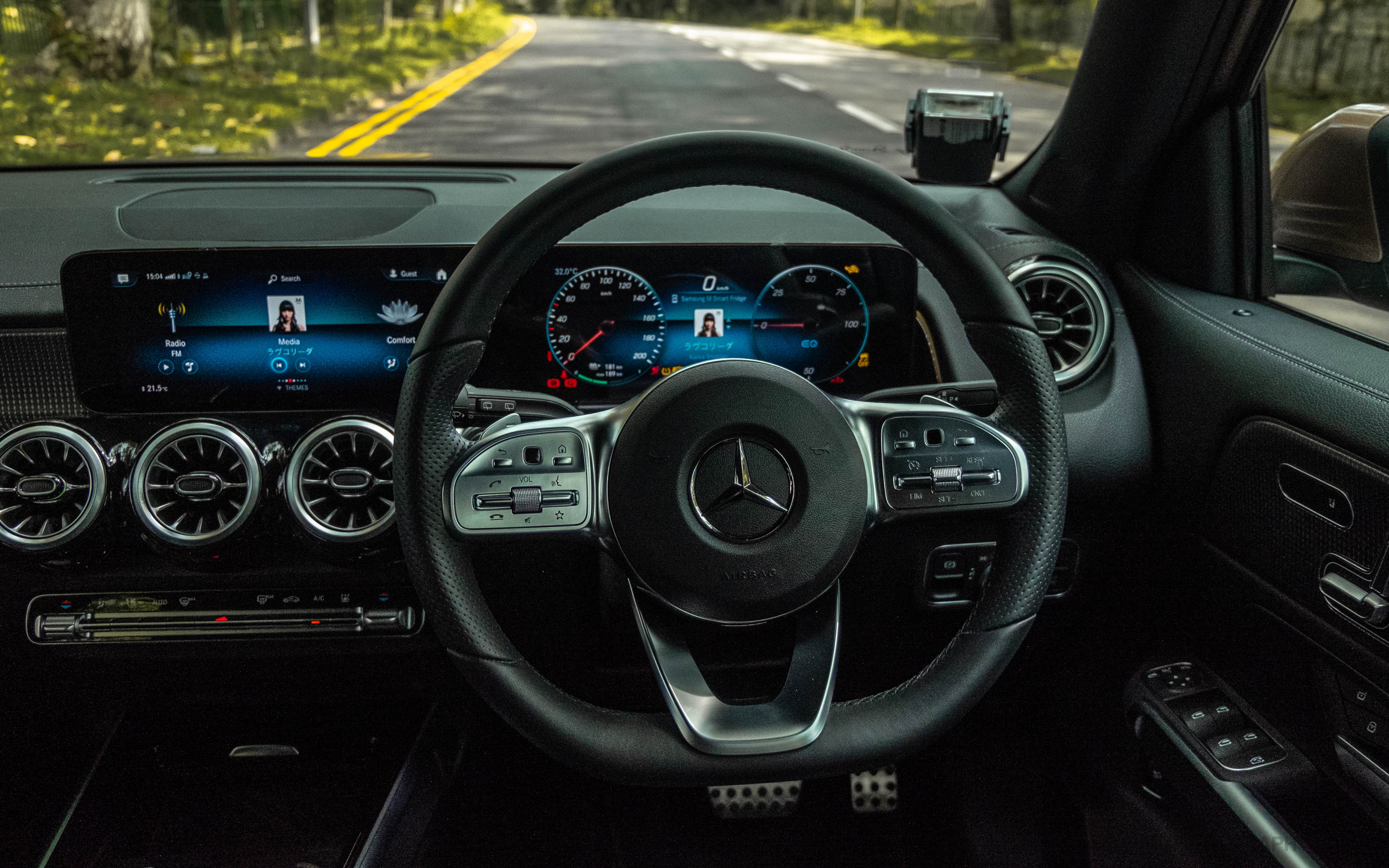 mReview: Mercedes-Benz EQB 350 AMG Line - The Better Twin | Articles ...