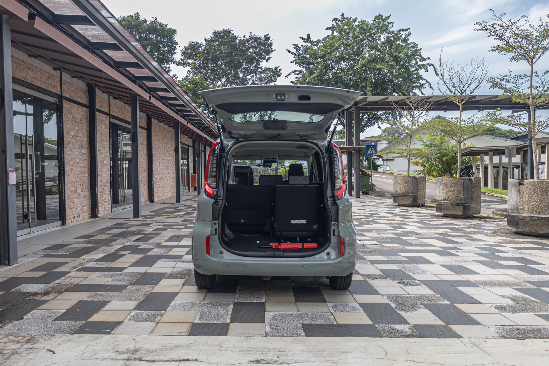 Toyota's Latest Sienta is Fun-To-Drive, Practical And Economical ...