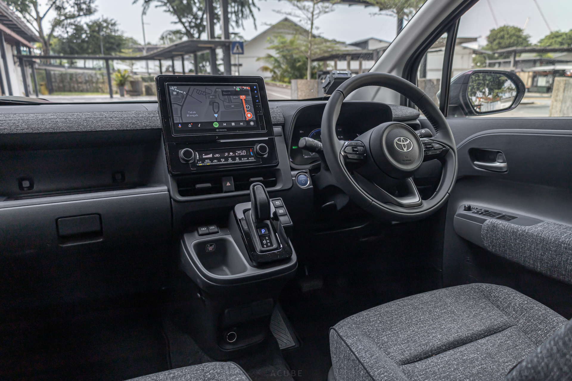 Toyota's Latest Sienta is Fun-To-Drive, Practical And Economical ...