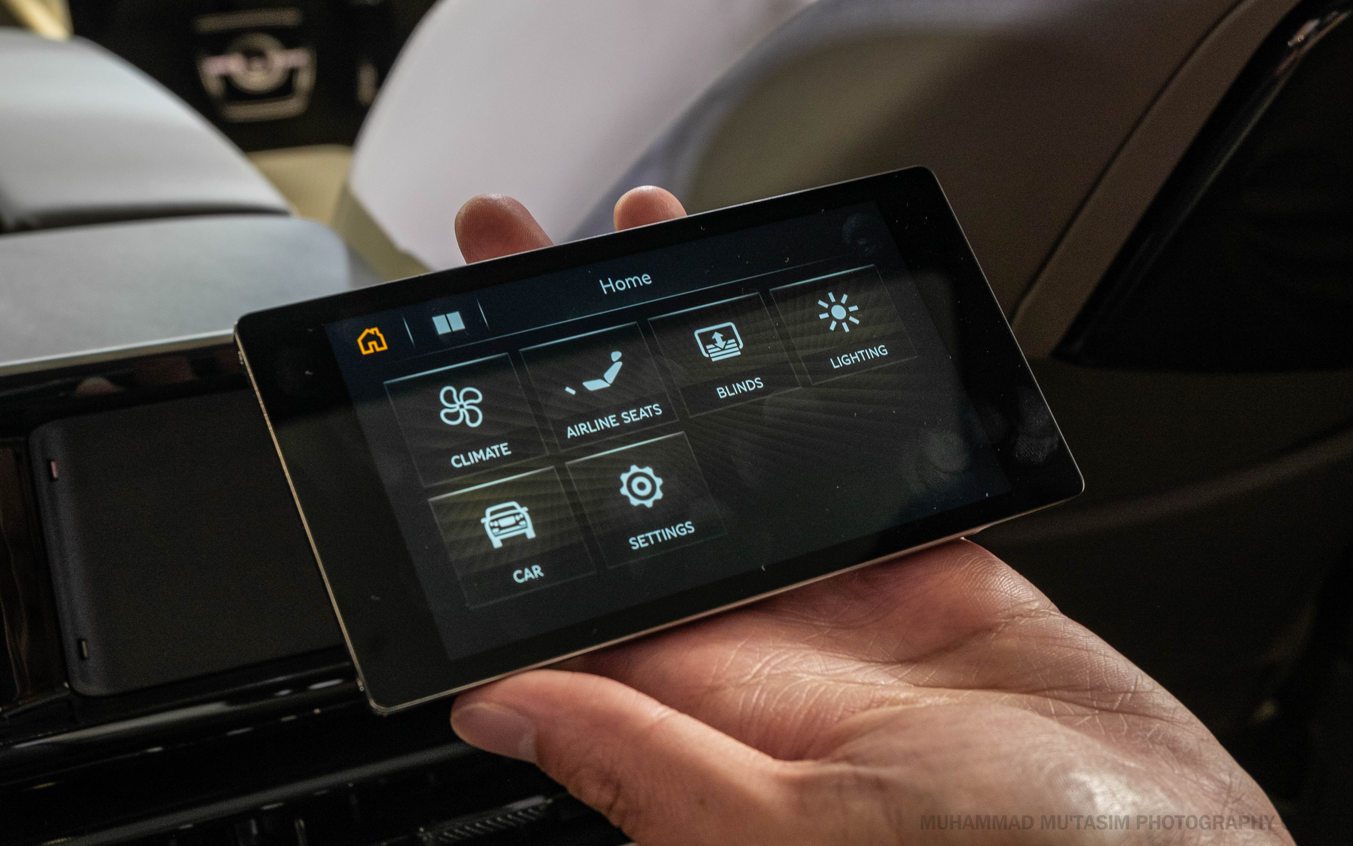 First Look: Bentley Bentayga Extended Wheelbase Azure Launches in ...