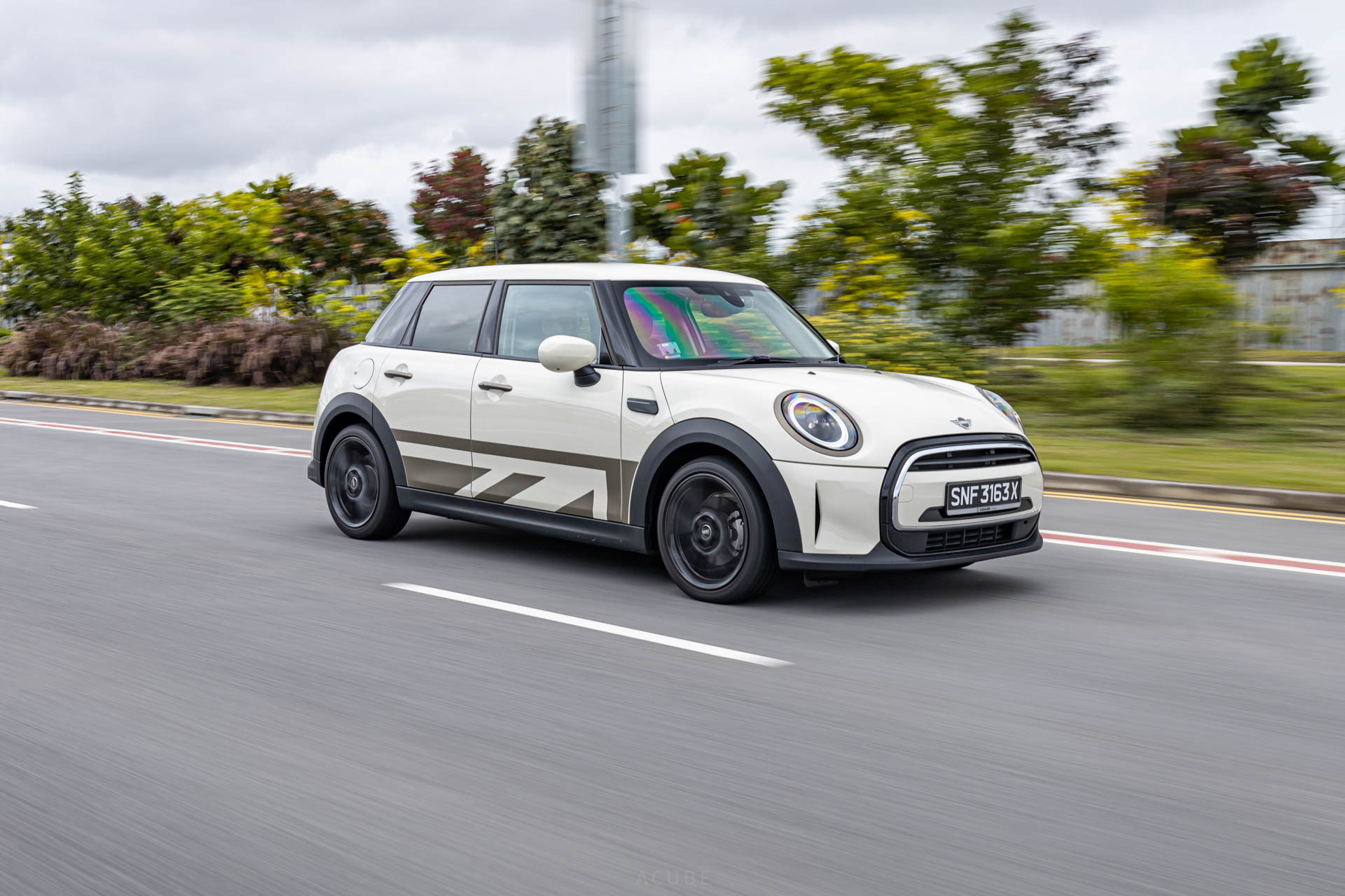 mReview: 2022 MINI One Frozen Brass Edition - Oozing With Coolness ...