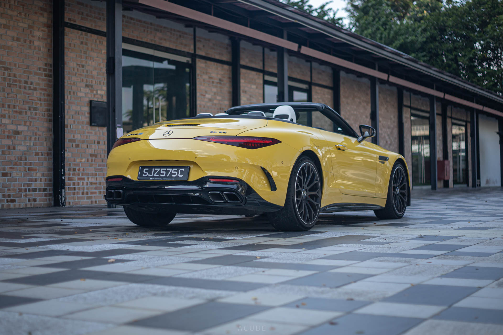 mReview: 2023 Mercedes-AMG SL 55 - Always Making a Grand Entrance ...