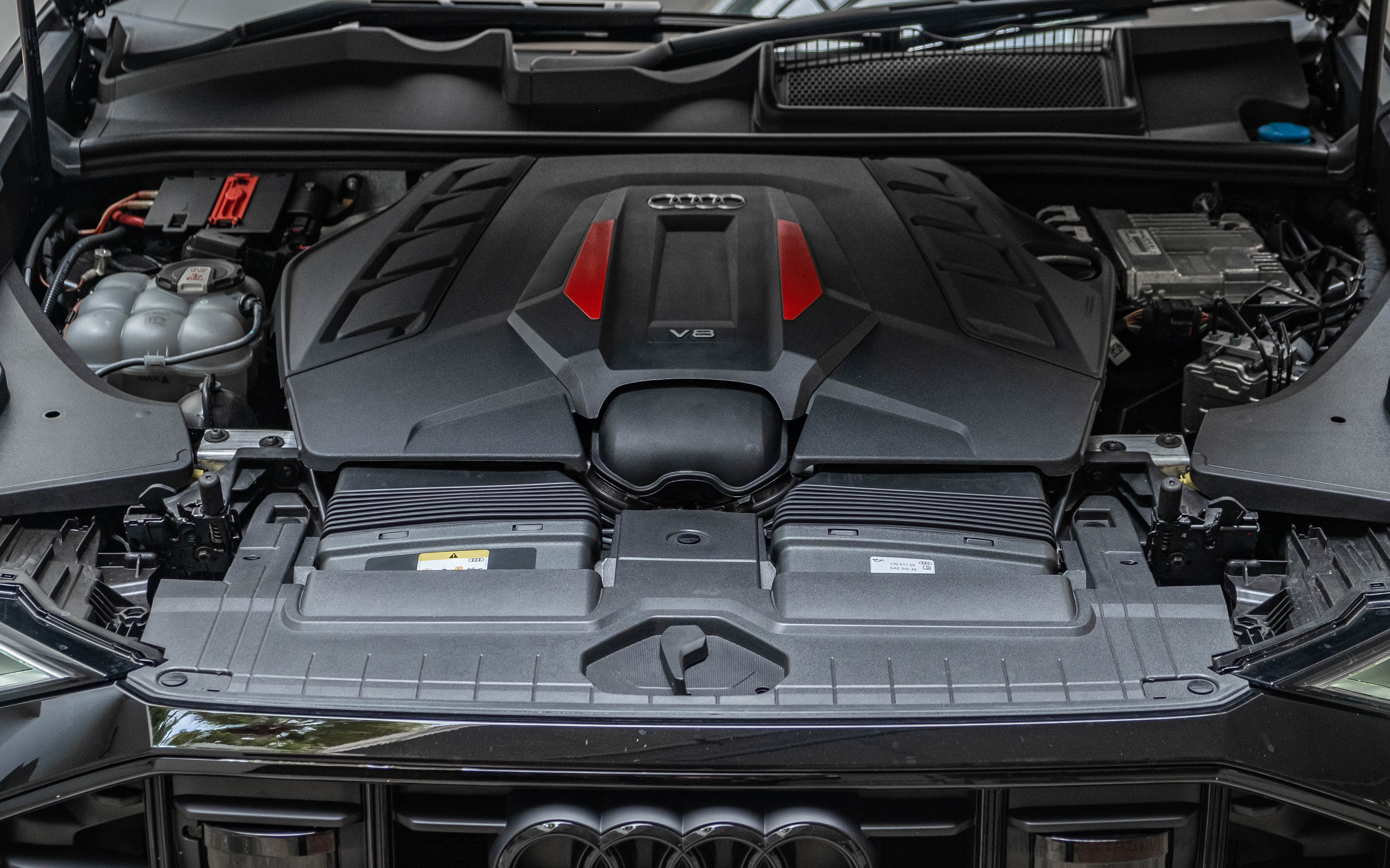 mReview: Audi SQ8 - The Ultimate Roadgoing Jetliner | Articles ...