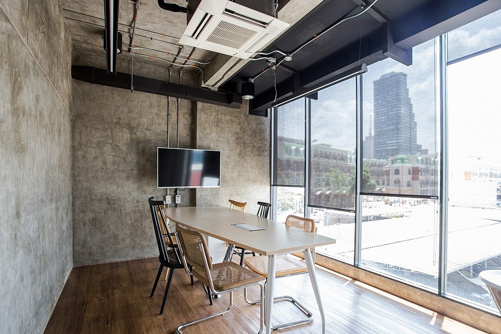 หาที่นั่งทำงานชิล ๆ ในกรุงเทพ มีที่จอดรถ | บทความ | Motorist Thailand