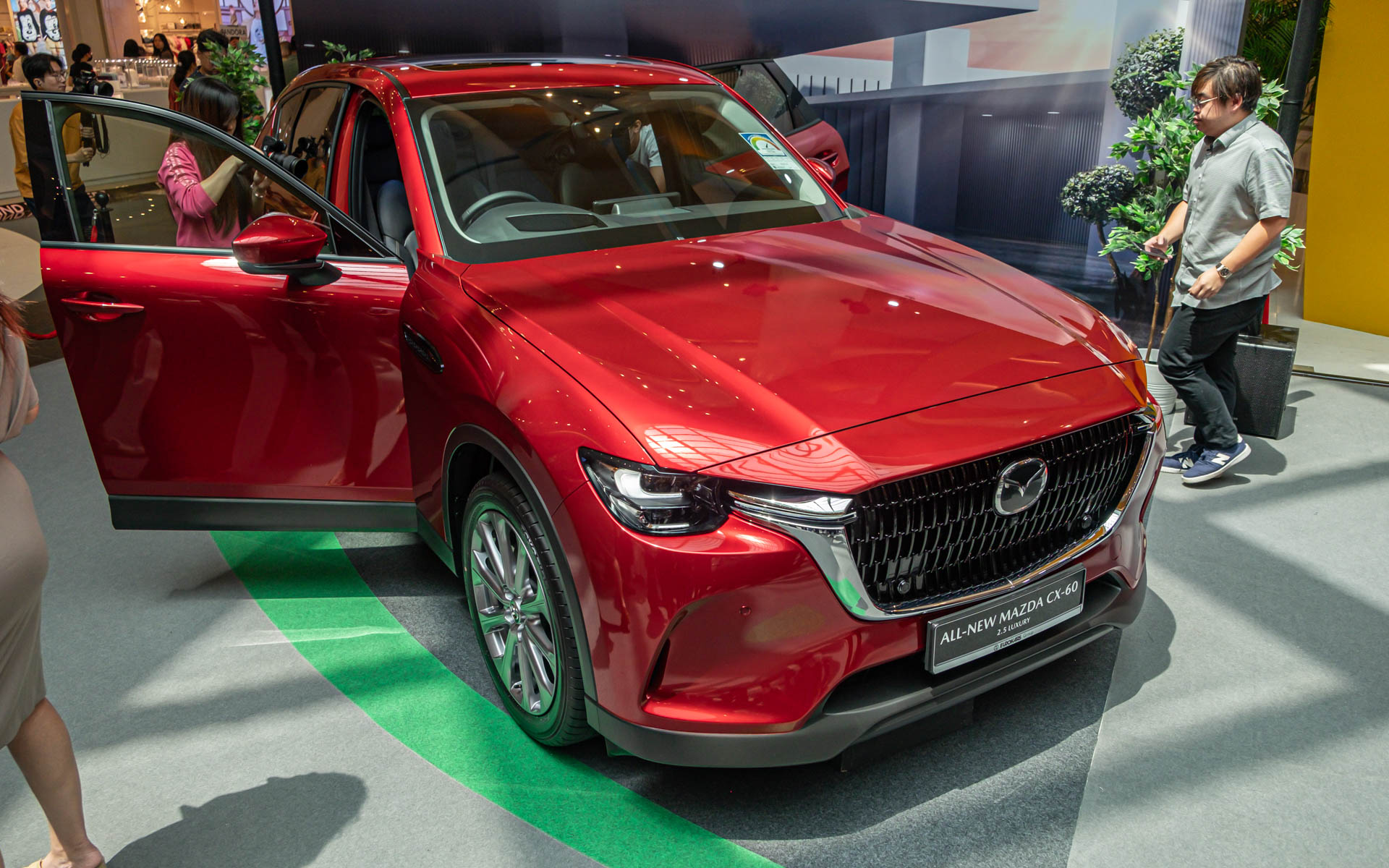 Mazda Unveils Latest CX-60 SUV, Announces Dezire+ Programme for Its New ...