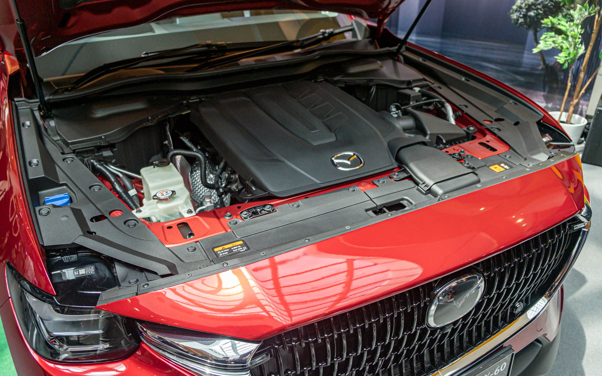 Mazda Unveils Latest CX-60 SUV, Announces Dezire+ Programme for Its New ...