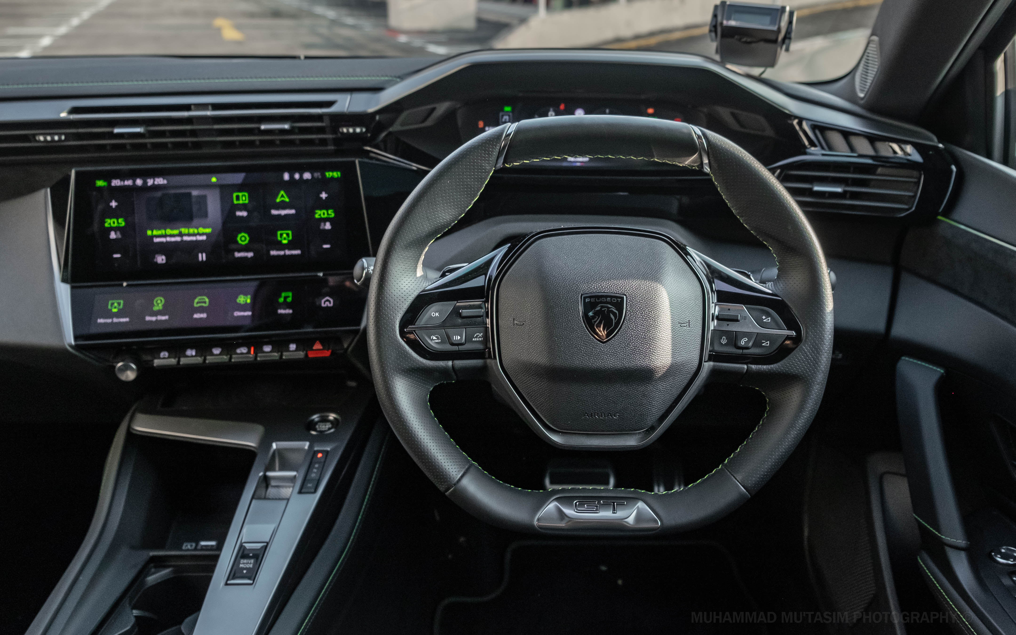 mReview: Peugeot 408 GT 1.2 Fastback - The Modern French Revolution ...