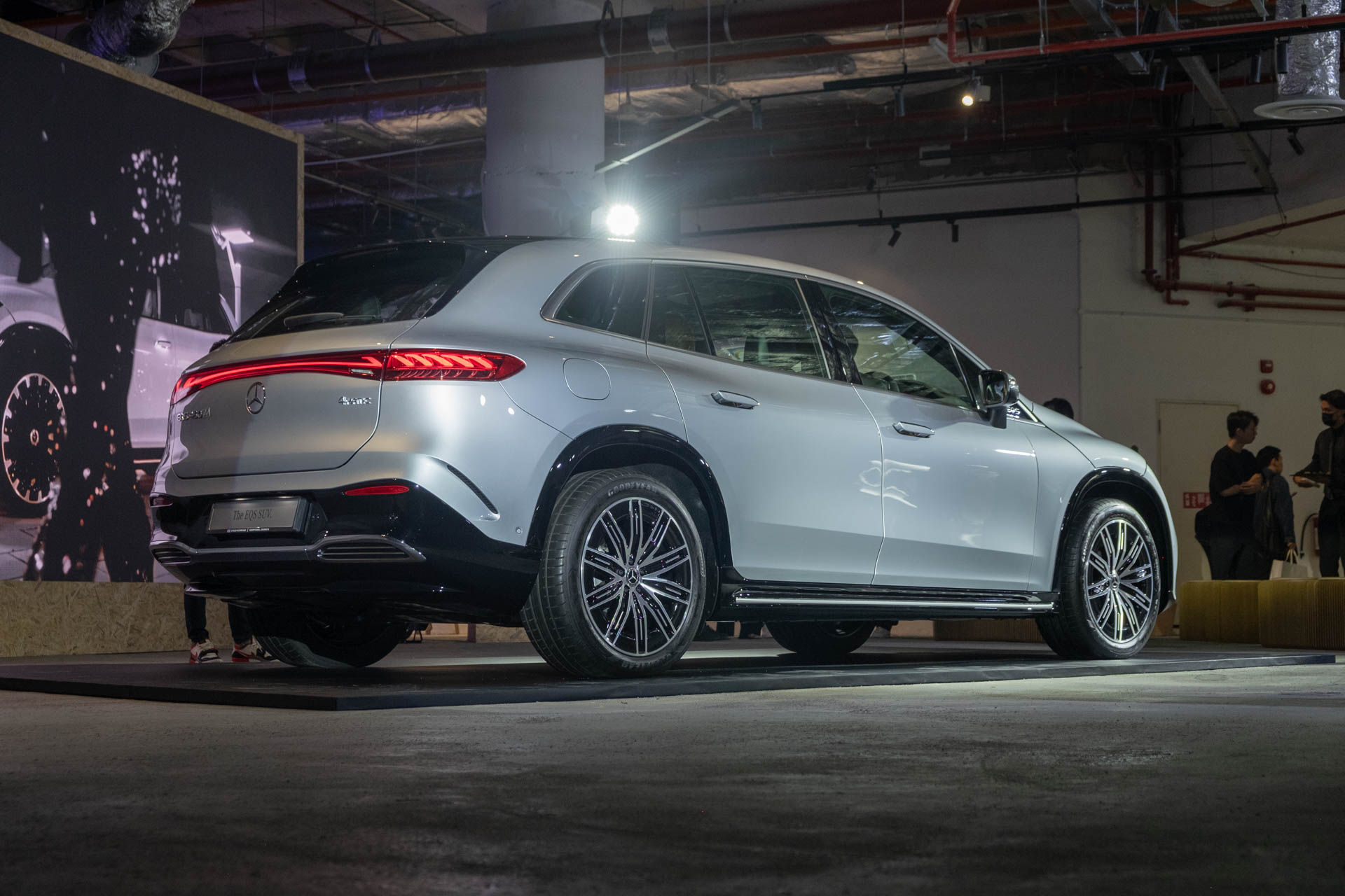 All-new Luxury Flagship EQS SUV Unveiled in Singapore! | Articles ...
