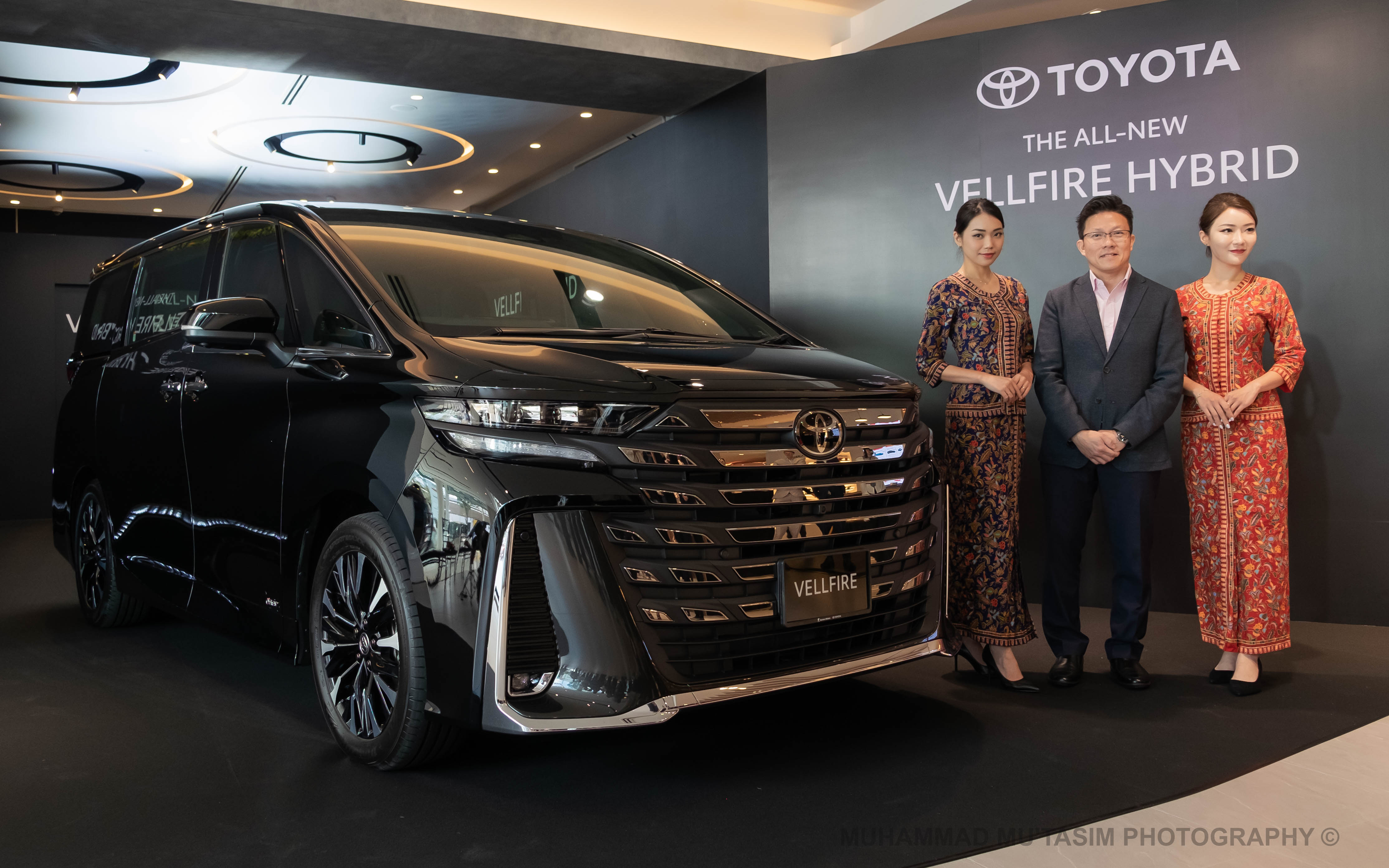 All-New Toyota Vellfire Hybrid Arrives in Singapore: The Ultimate ...
