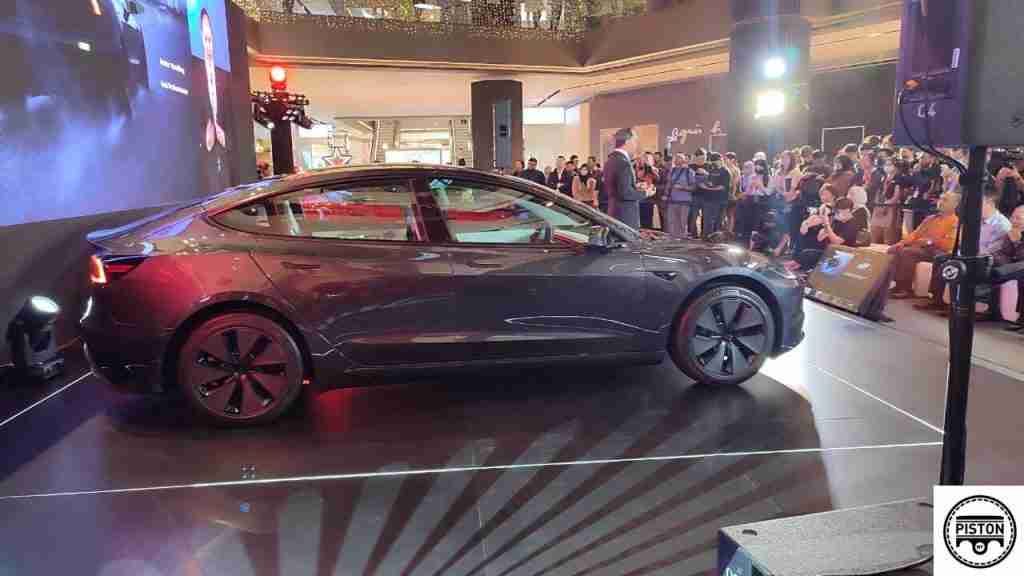 Tesla Model 3 Facelift Dilancarkan Secara Rasmi Di Malaysia | Artikel ...
