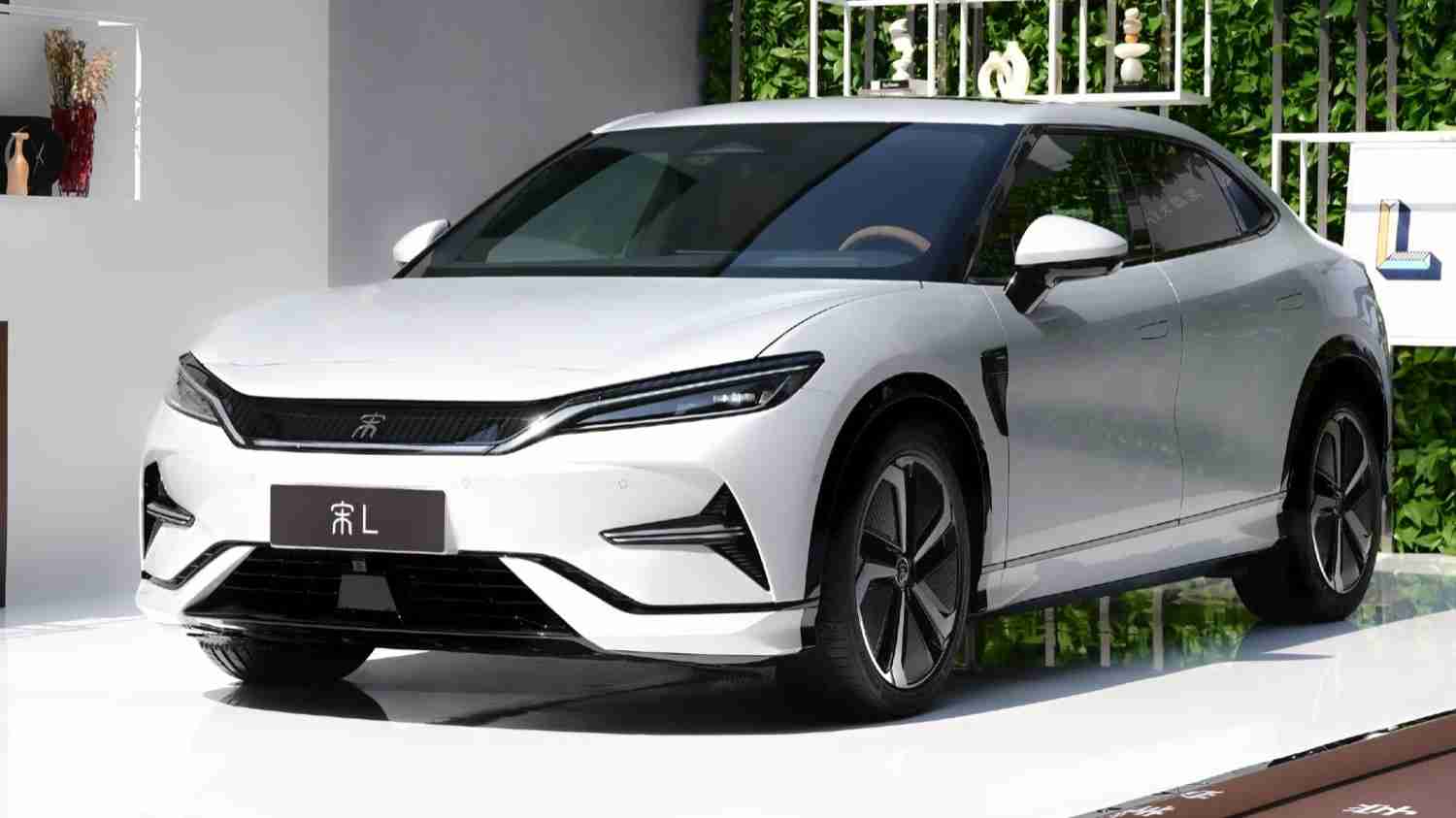 BYD Song L เปิดตัวขนาดใหญ่กว่า ถูกกว่า Tesla มีหนาว | บทความ | Motorist ...