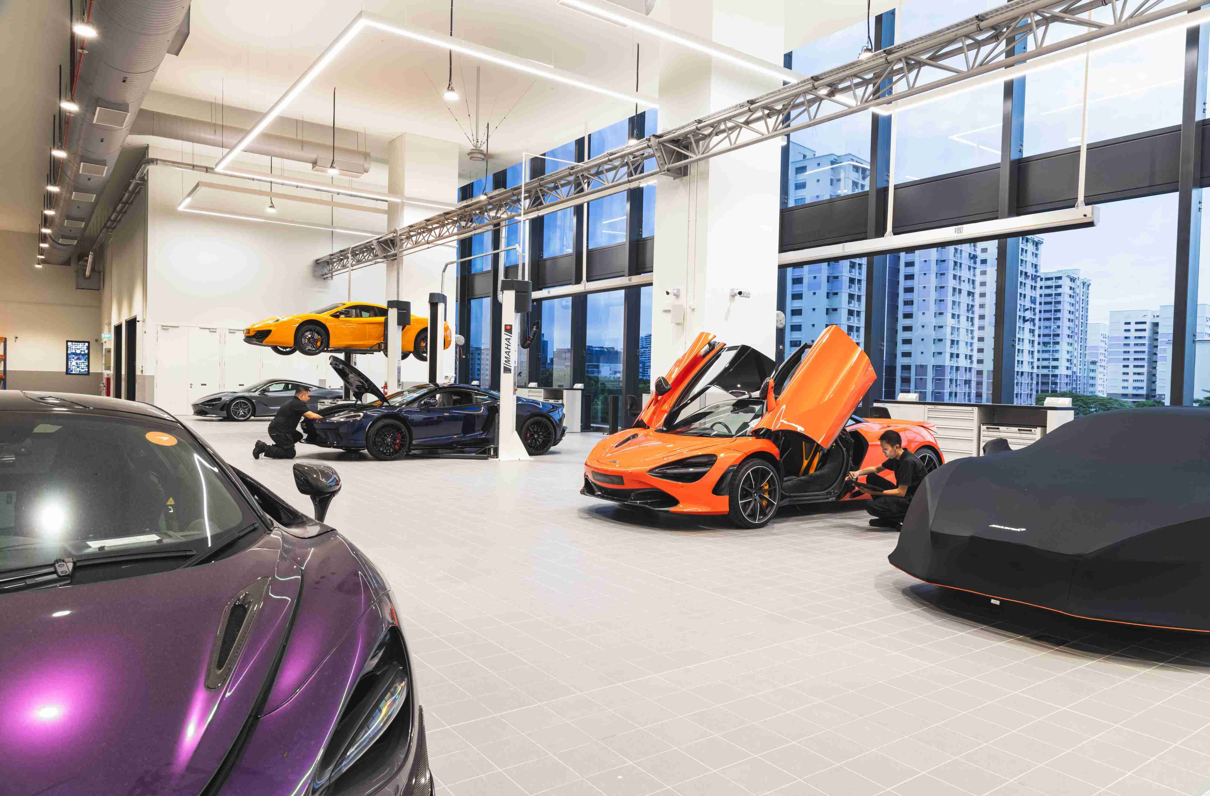 Eurokars Centre is the latest automotive landmark at the Leng Kee motor ...