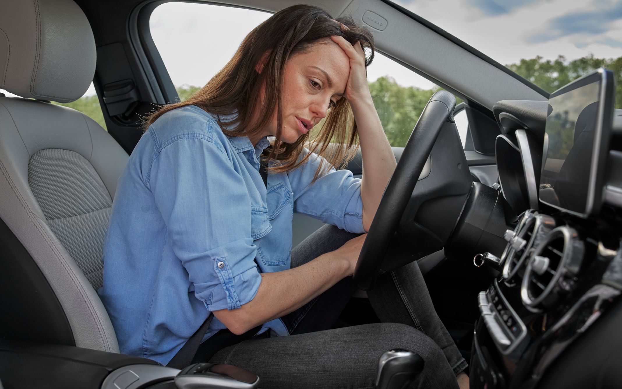 Precautions and emergency preparedness for travellers on the road ...