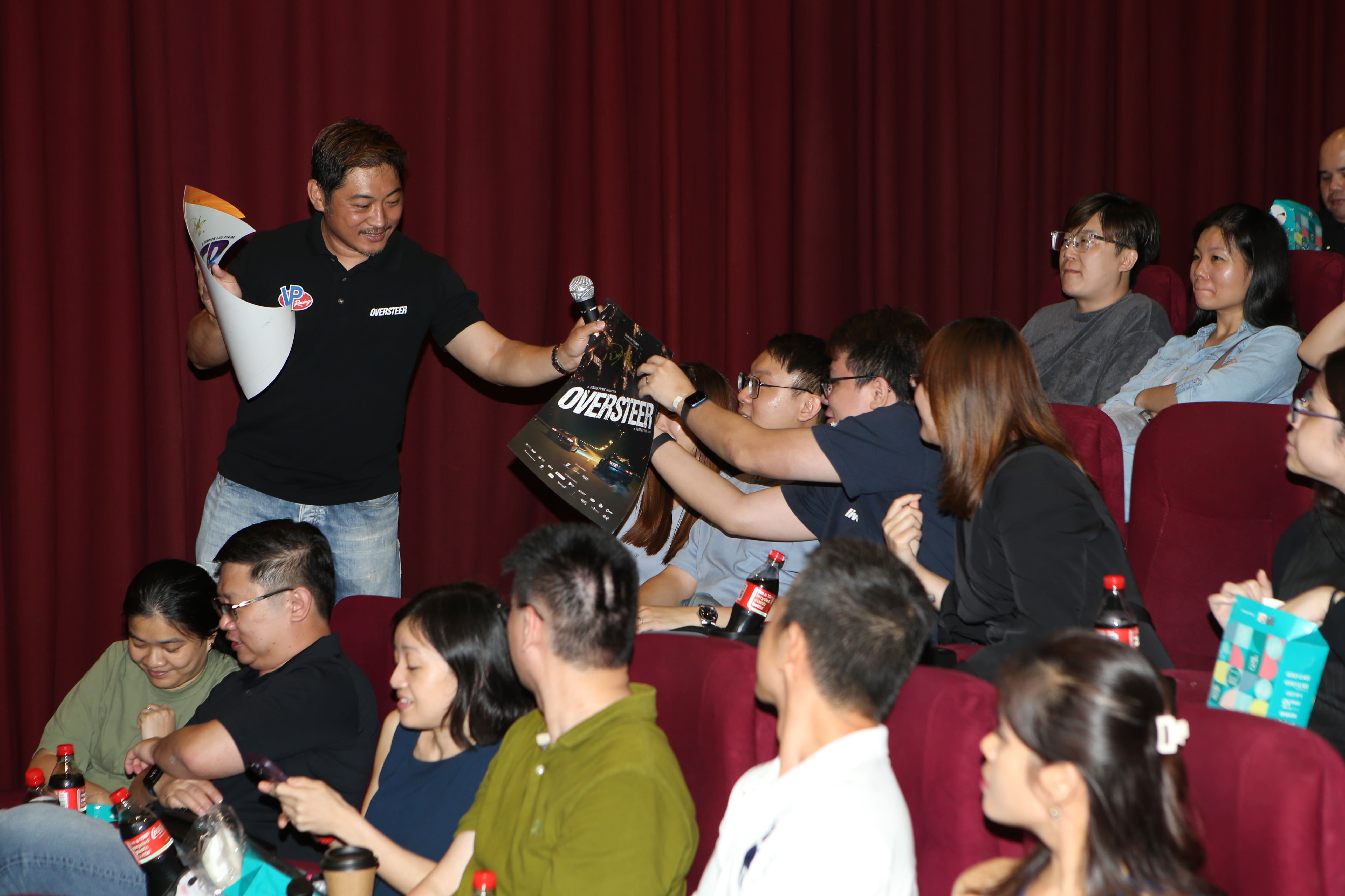 Motorist Car Group Kings attend special screening of local car-racing ...