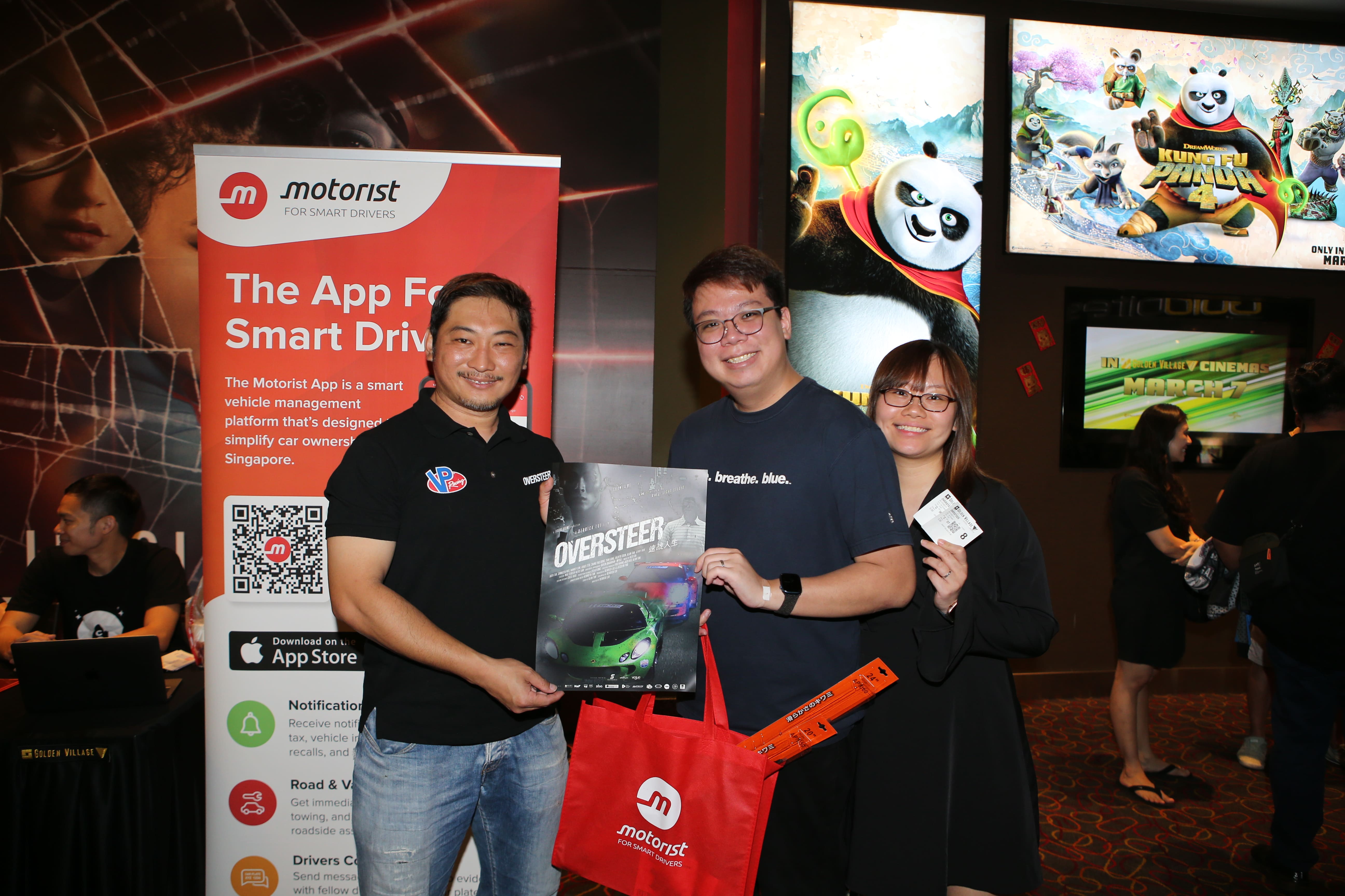 Motorist Car Group Kings attend special screening of local car-racing ...