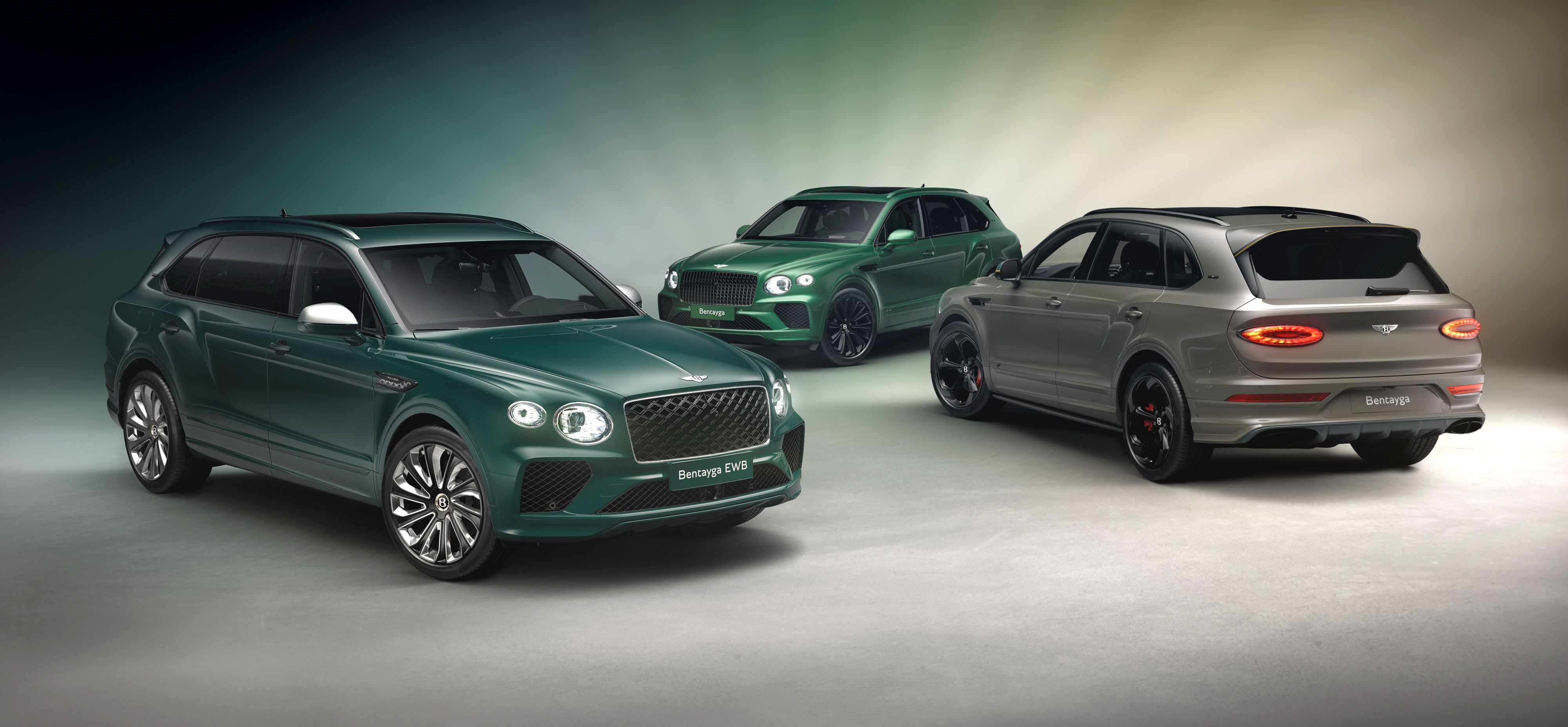Bentley builds three unique Bentaygas in honour of the famous ‘Bentley ...