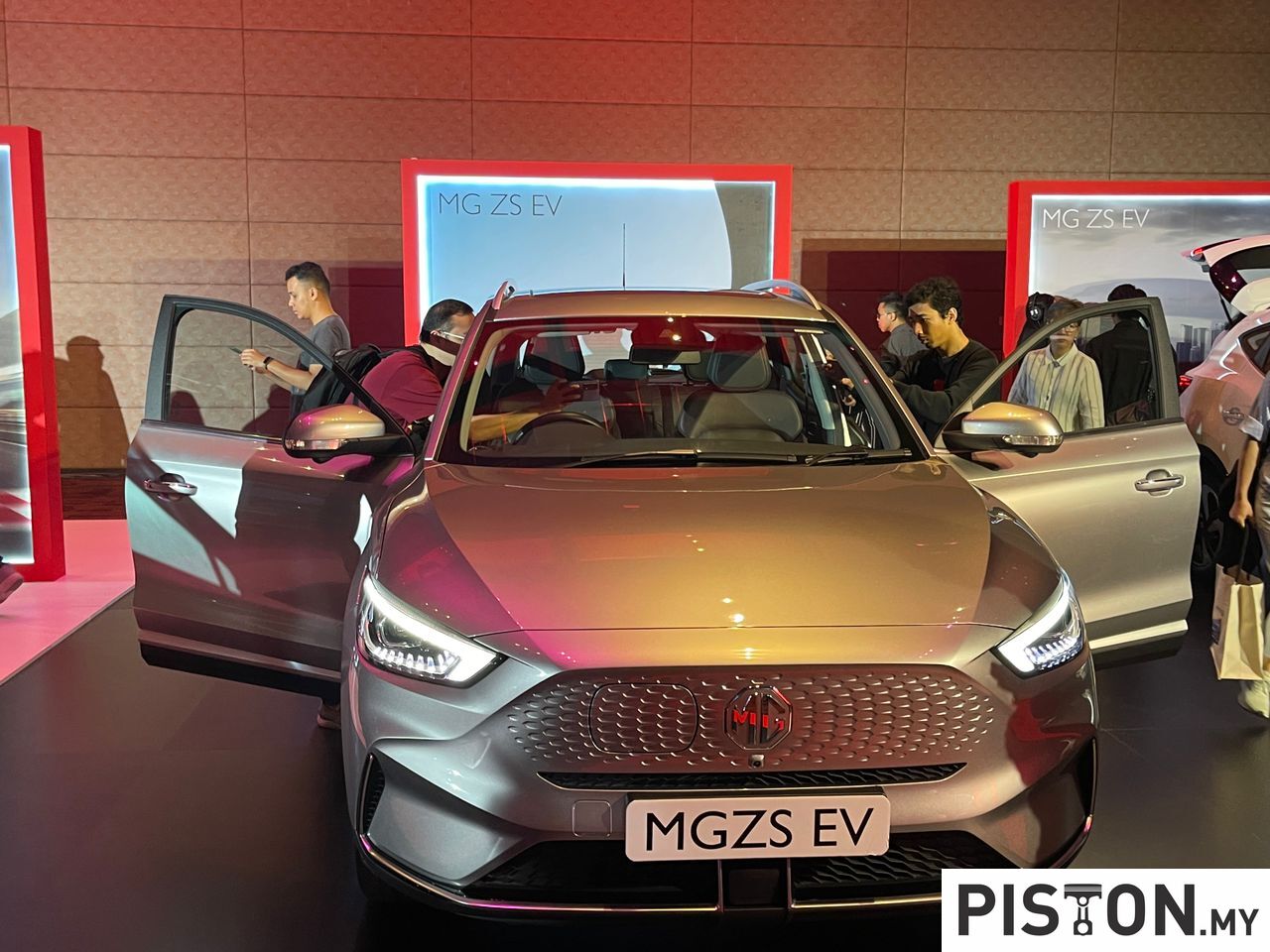 MG4 and MG ZS EV Now Available in Malaysia with Exciting Pricing and ...