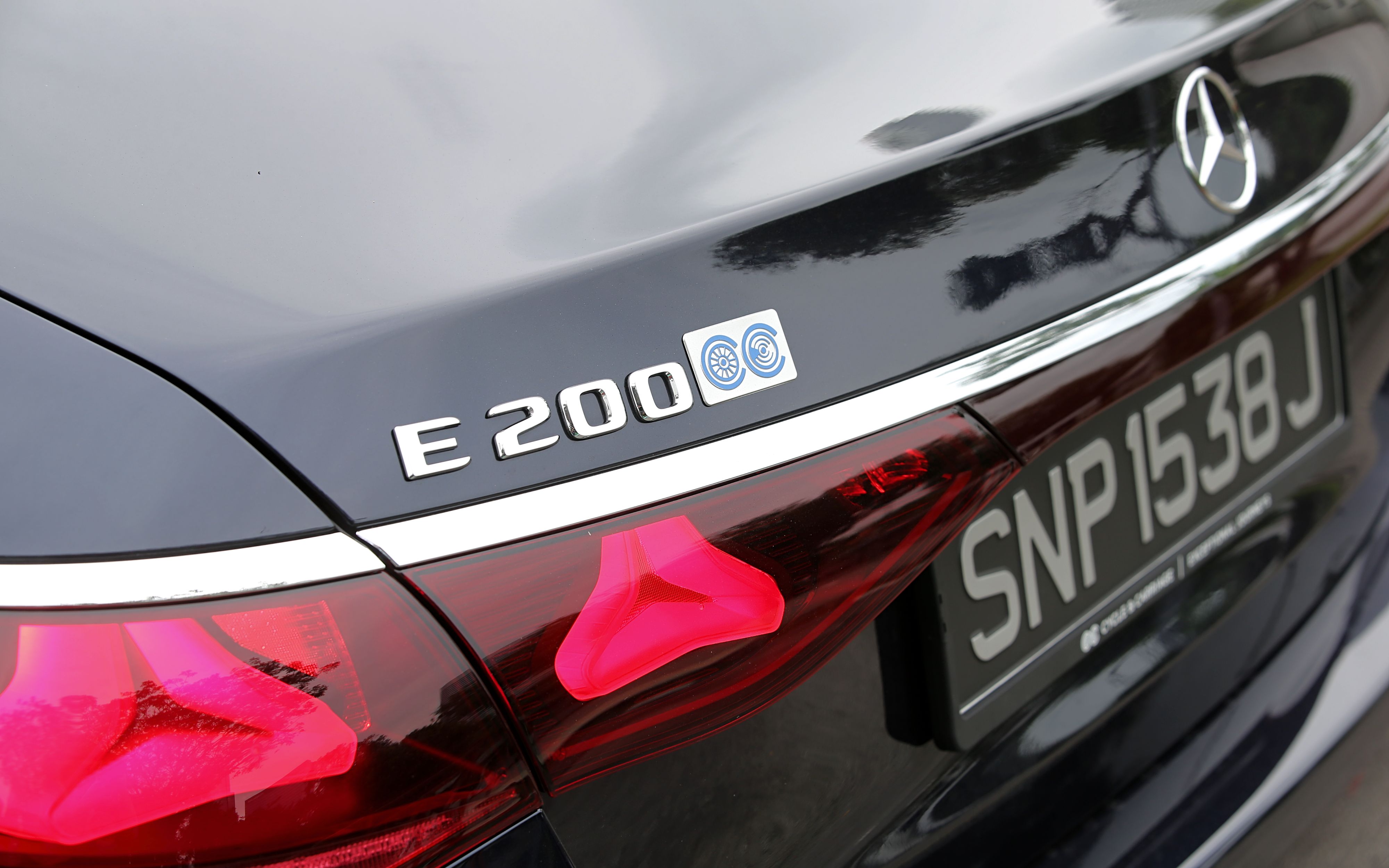 mReview: Mercedes-Benz E200 Exclusive – E For Evolution | Articles ...
