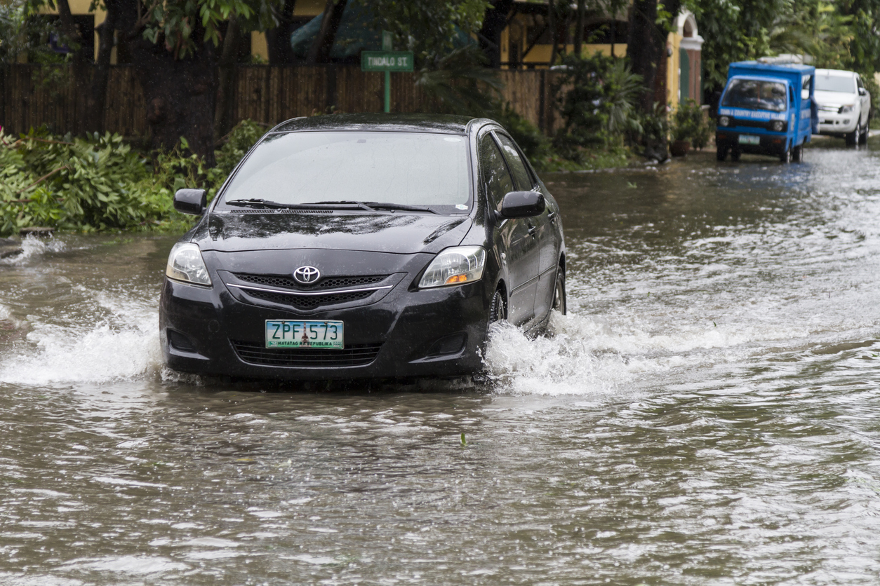 The Motorist Guide to driving through a flood | Articles | Motorist ...