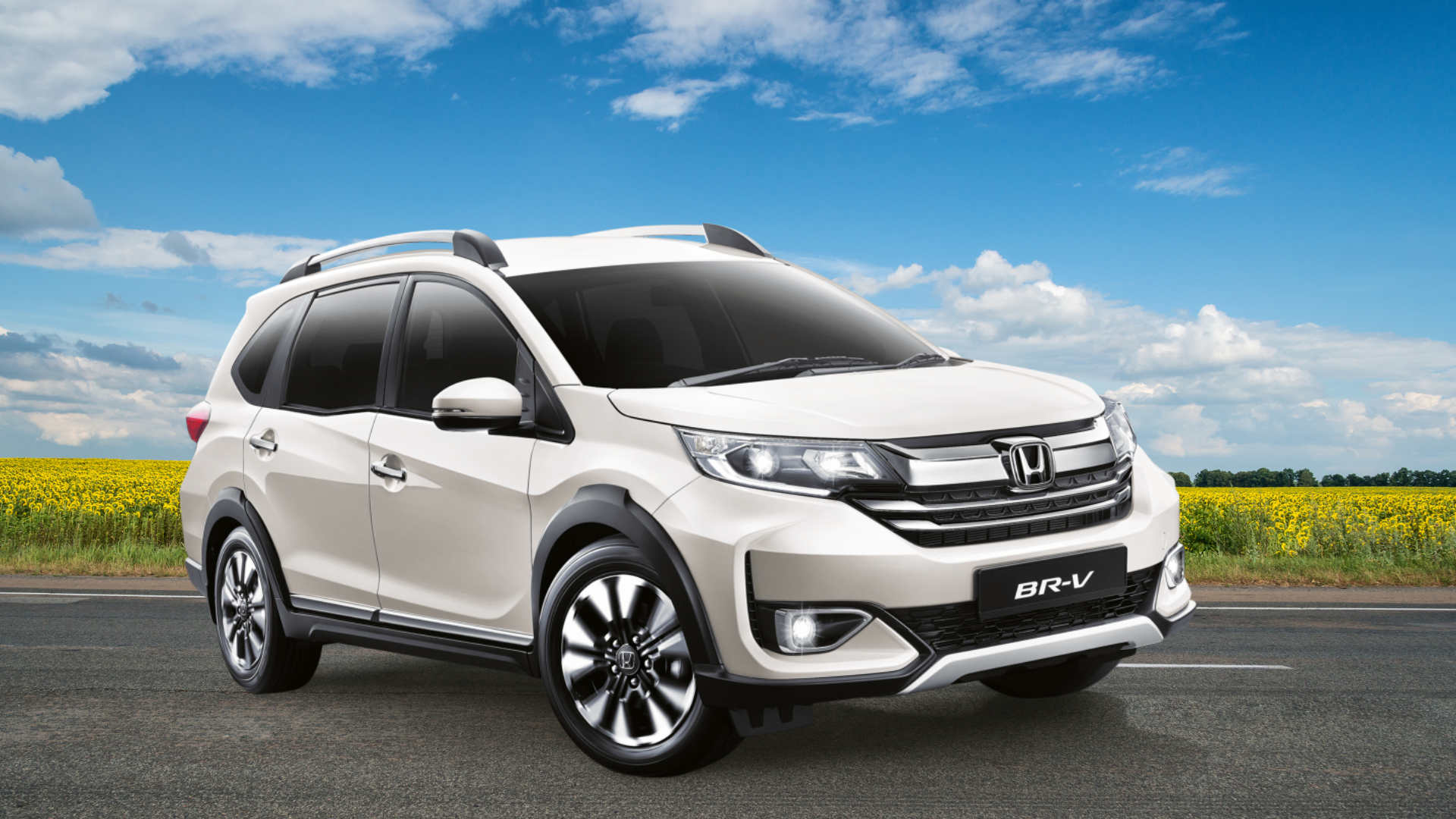 Navigating family adventures: 5 best MPVs for large families under ...