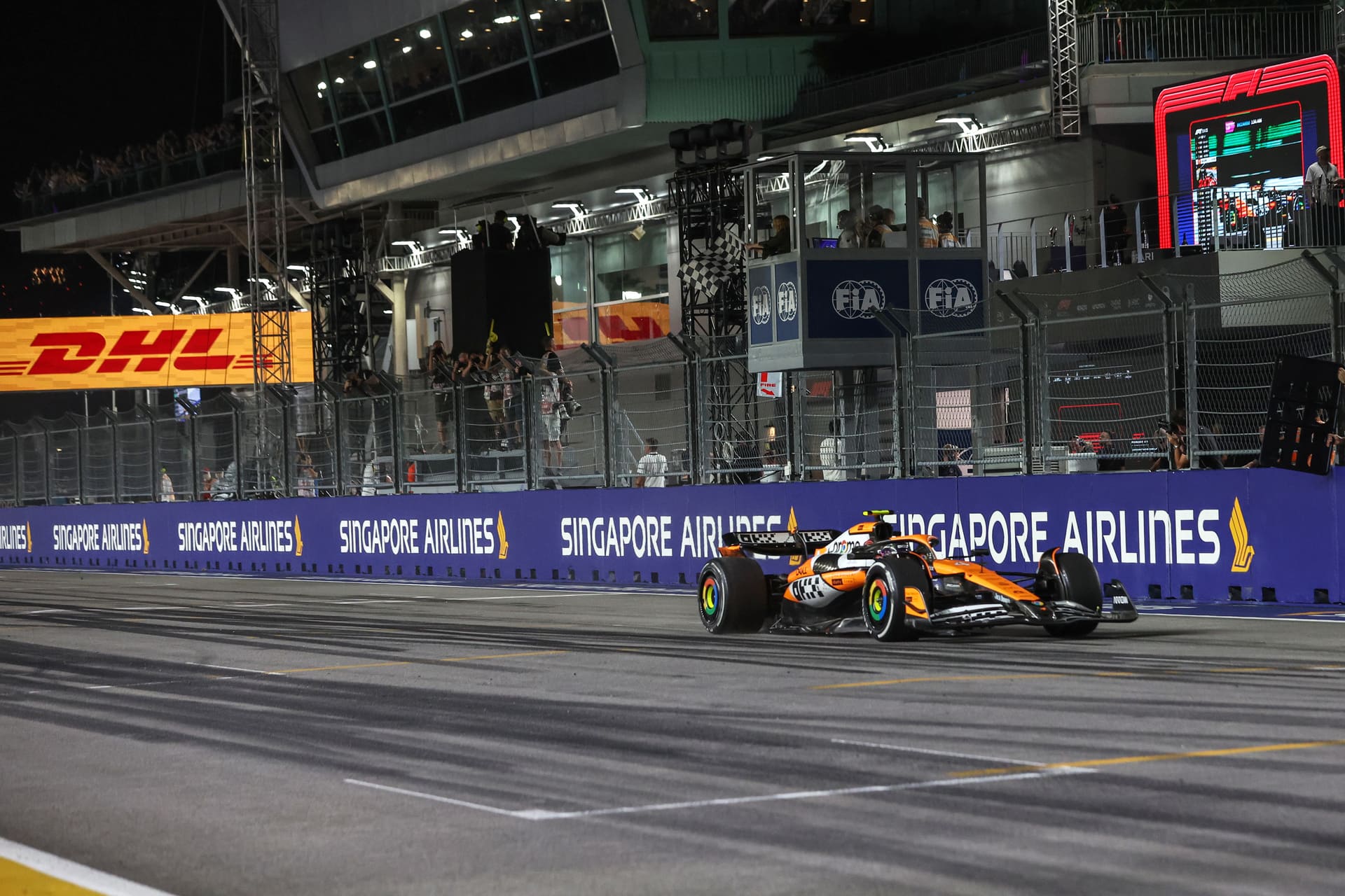 Lando Norris dominates Singapore Grand Prix to win after leading every ...