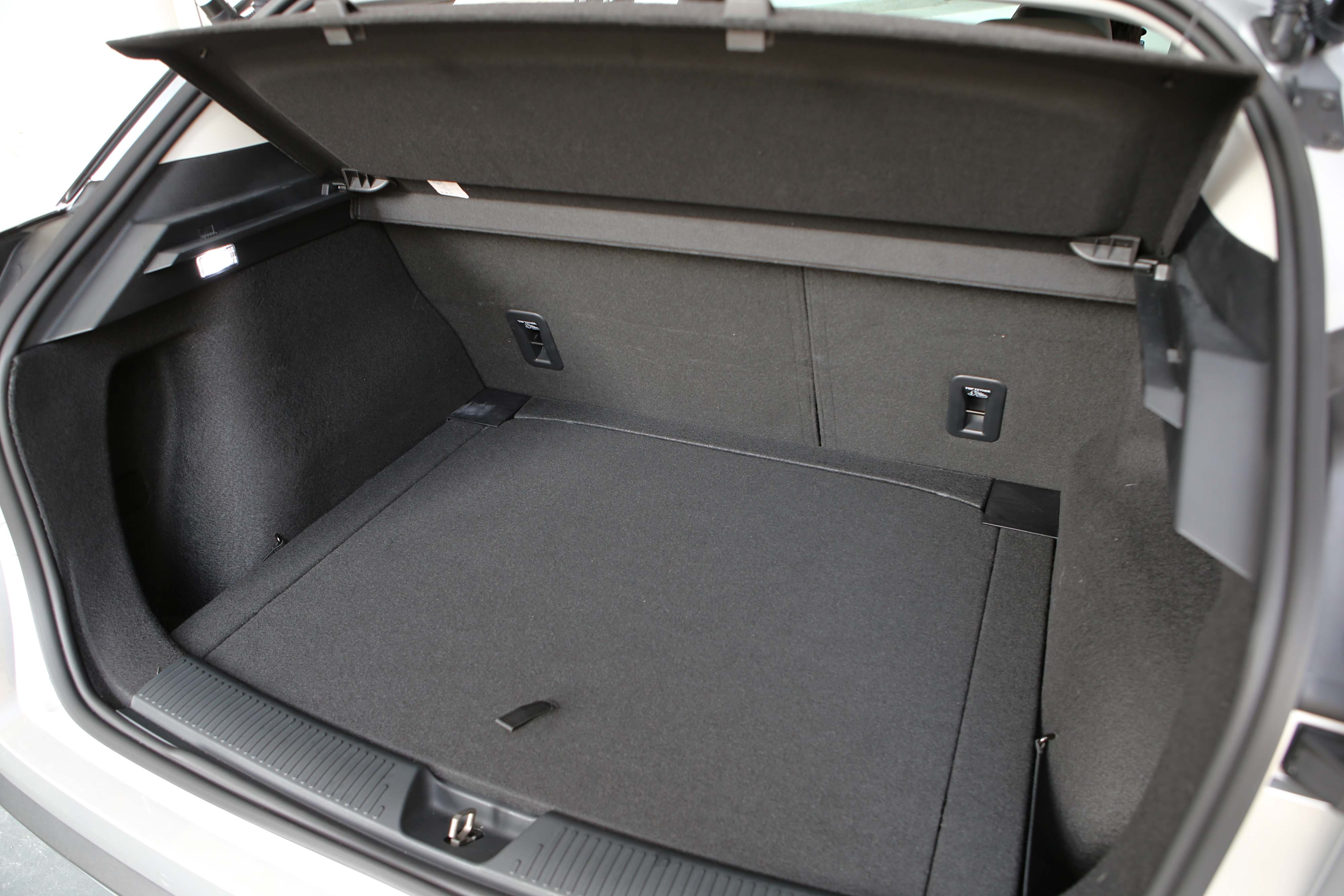 mReview: 2024 MG4 EV 99kW – Affordable Fun 4 You | Articles | Motorist ...