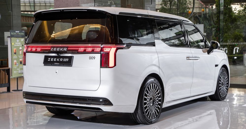 Zeekr 009 MPV Dilancarkan di Malaysia: MPV Premium Baru, Pesaing Alphard Baru | Artikel ...