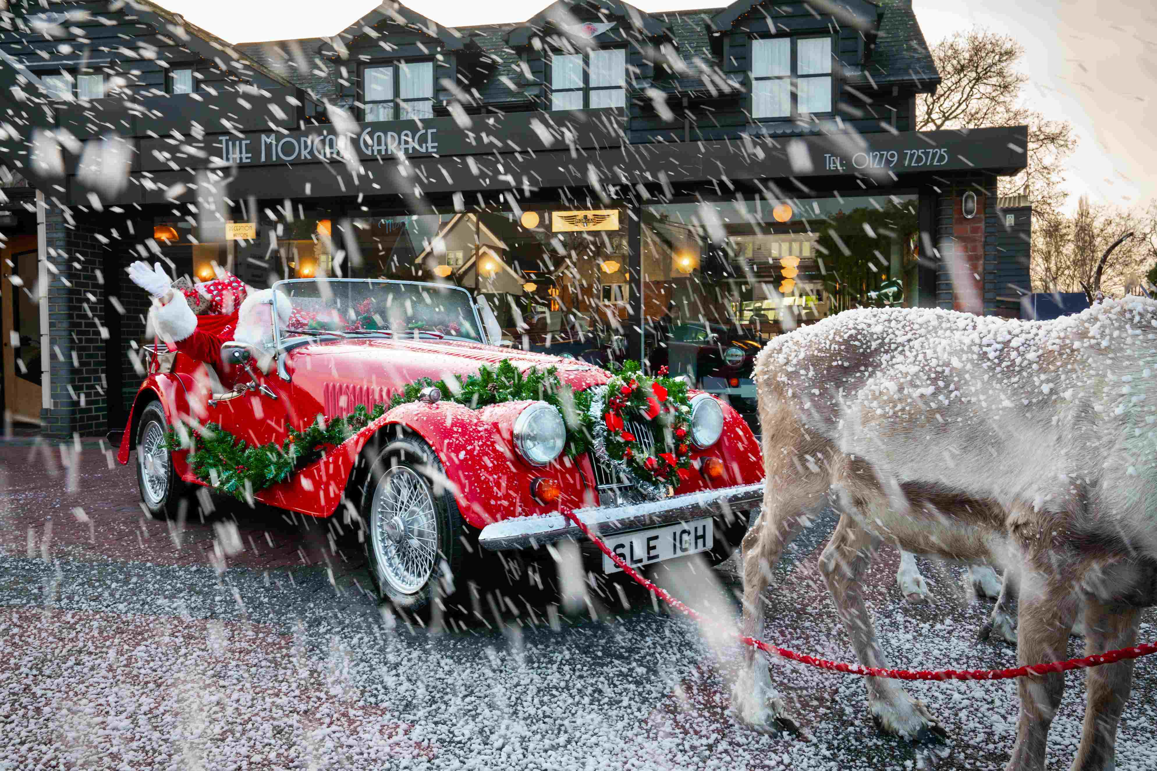 Deck out your car for Christmas | Articles | Motorist Philippines