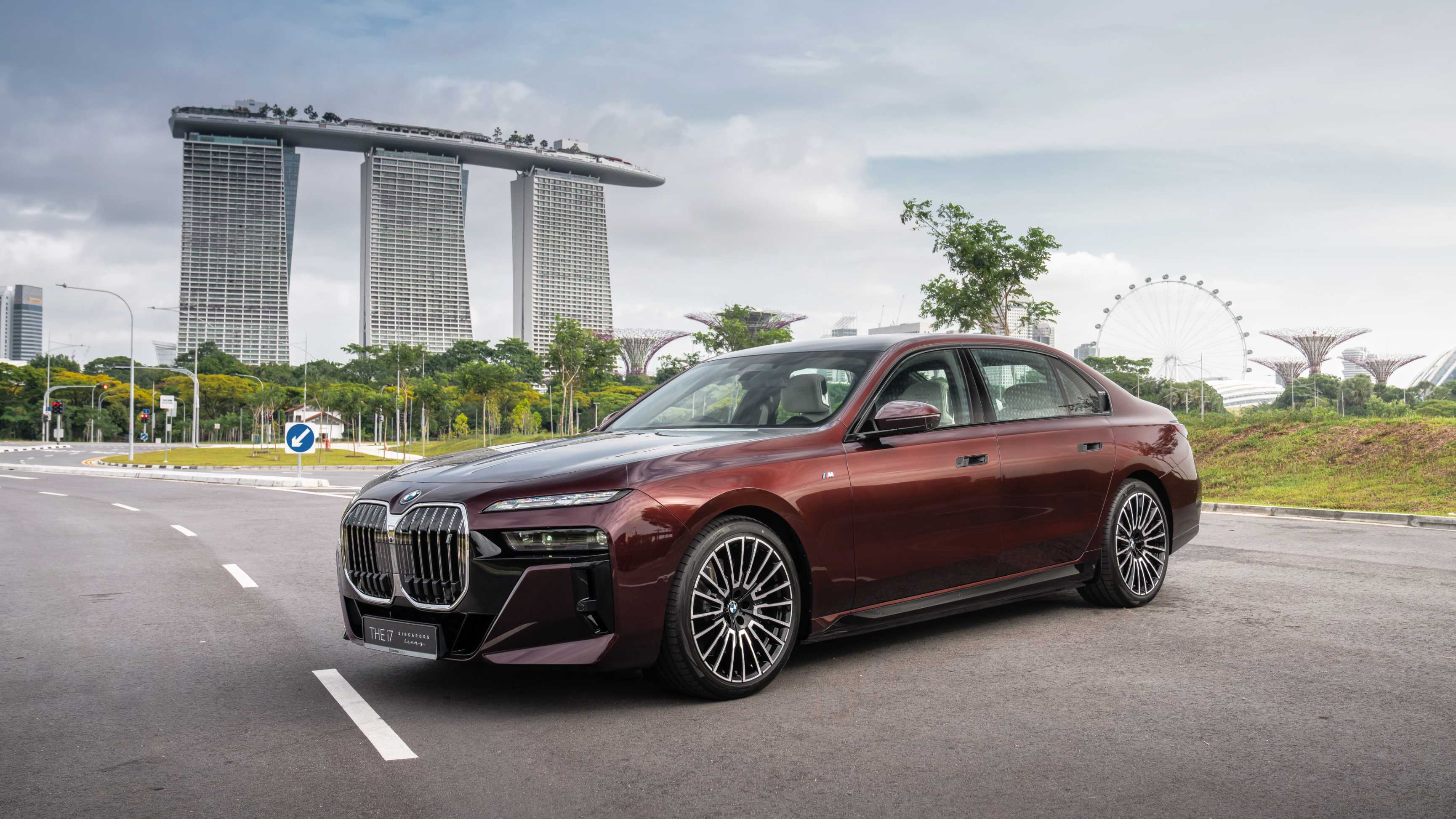 BMW i7 ‘Singapore Icons’ is a unique SG60 automotive tribute to the ...