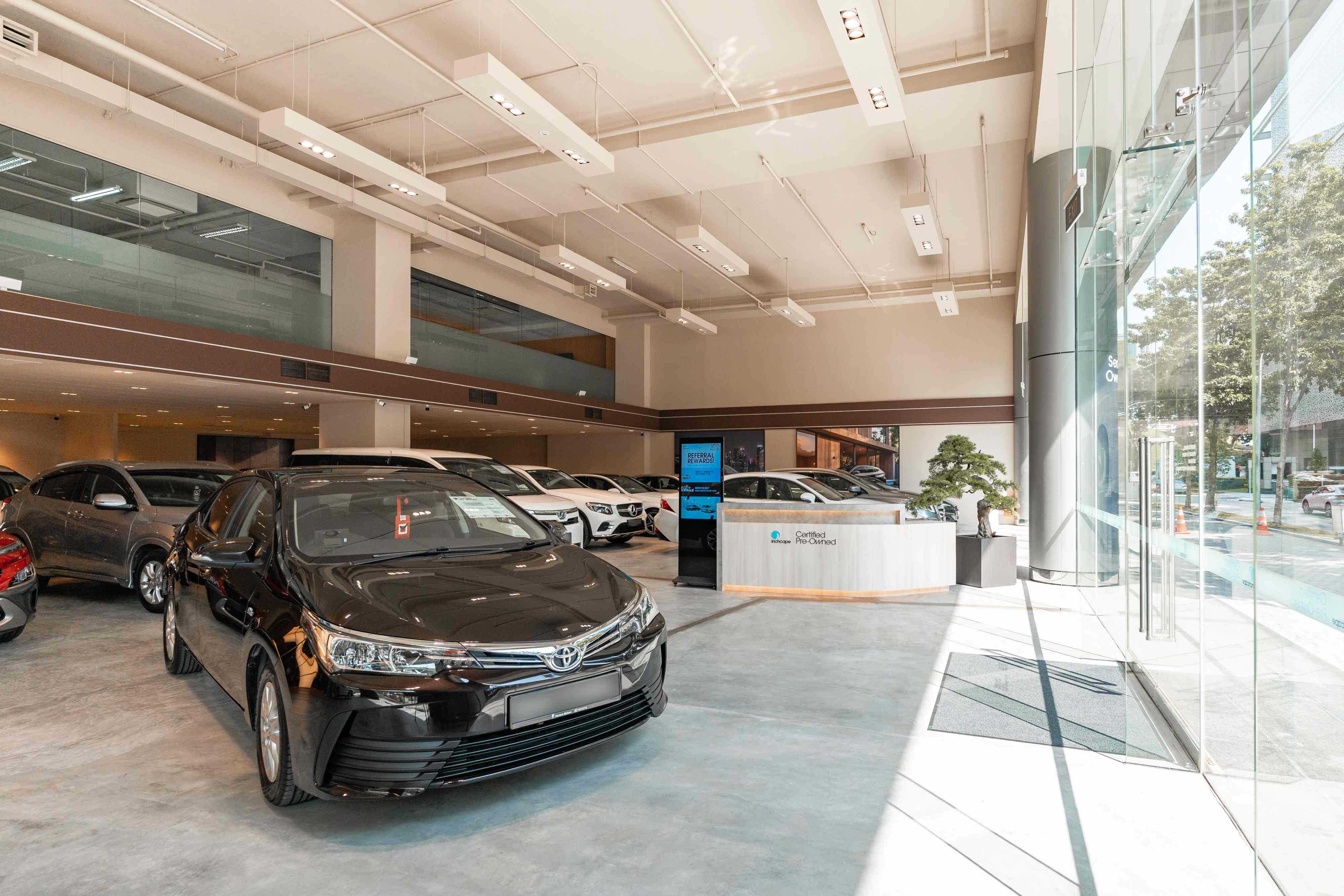 Inchcape Certified Pre-Owned opens its new showroom in Leng Kee motor belt | Articles | Motorist ...