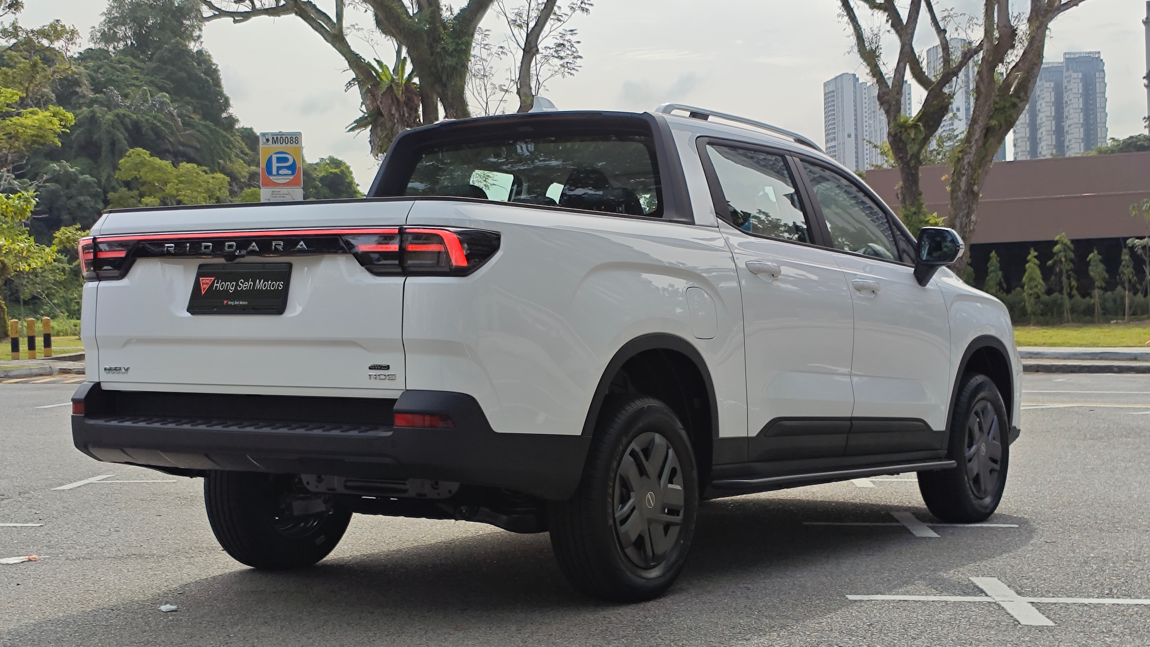 Singapore’s most comprehensive electric commercial vehicle line-up ...