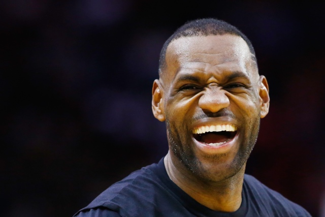 [ LeBron James:「好爽，我不是明星賽最老的。」 ] | Soul of Basketball | 籃球地帶 - FanPiece