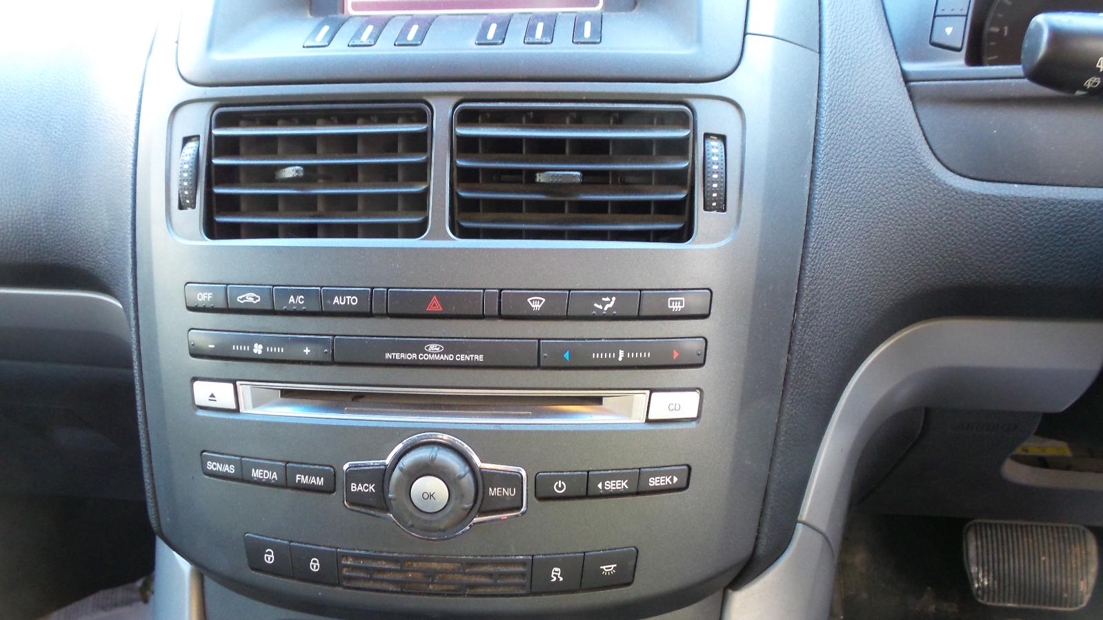 FORD TERRITORY STEREO/HEAD UNIT SZ MKI-MKII, DISPLAY UNIT 5.8in, 04/11 ...