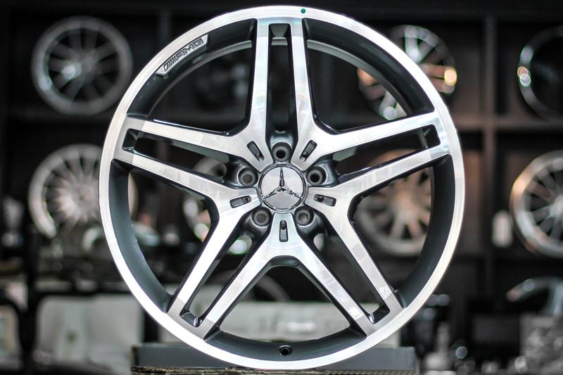 Permaisuri | AMG - Style IV Twinspoke | Titan Grey 21