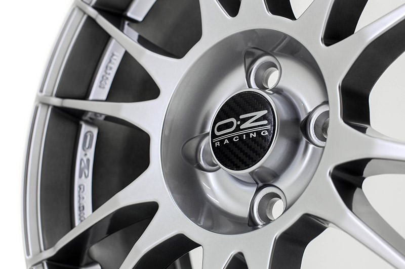 Permaisuri | OZ Racing - Ultraleggera | Chrystal Titanium 17