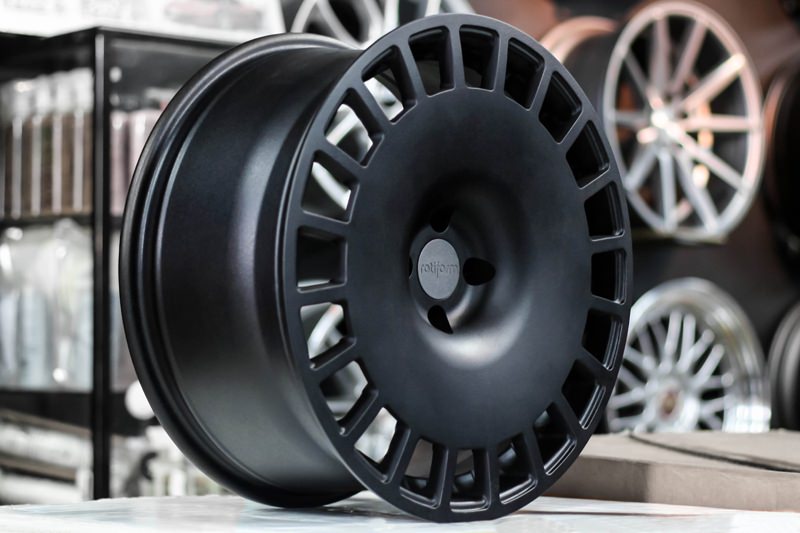 Permaisuri | Rotiform - VCE Black 18